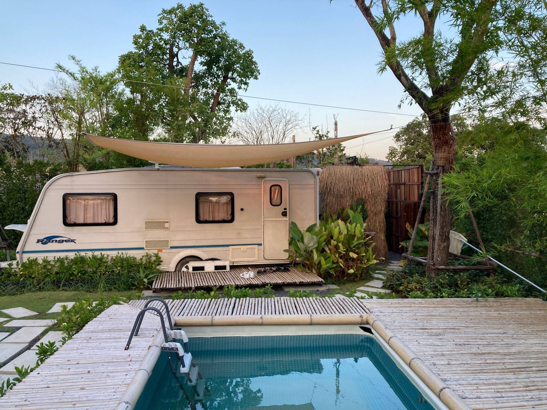 รีวิว Esc base camp เขาใหญ่ ปราจีนบุรี - ESC base camp | Prachinburi 🏕️