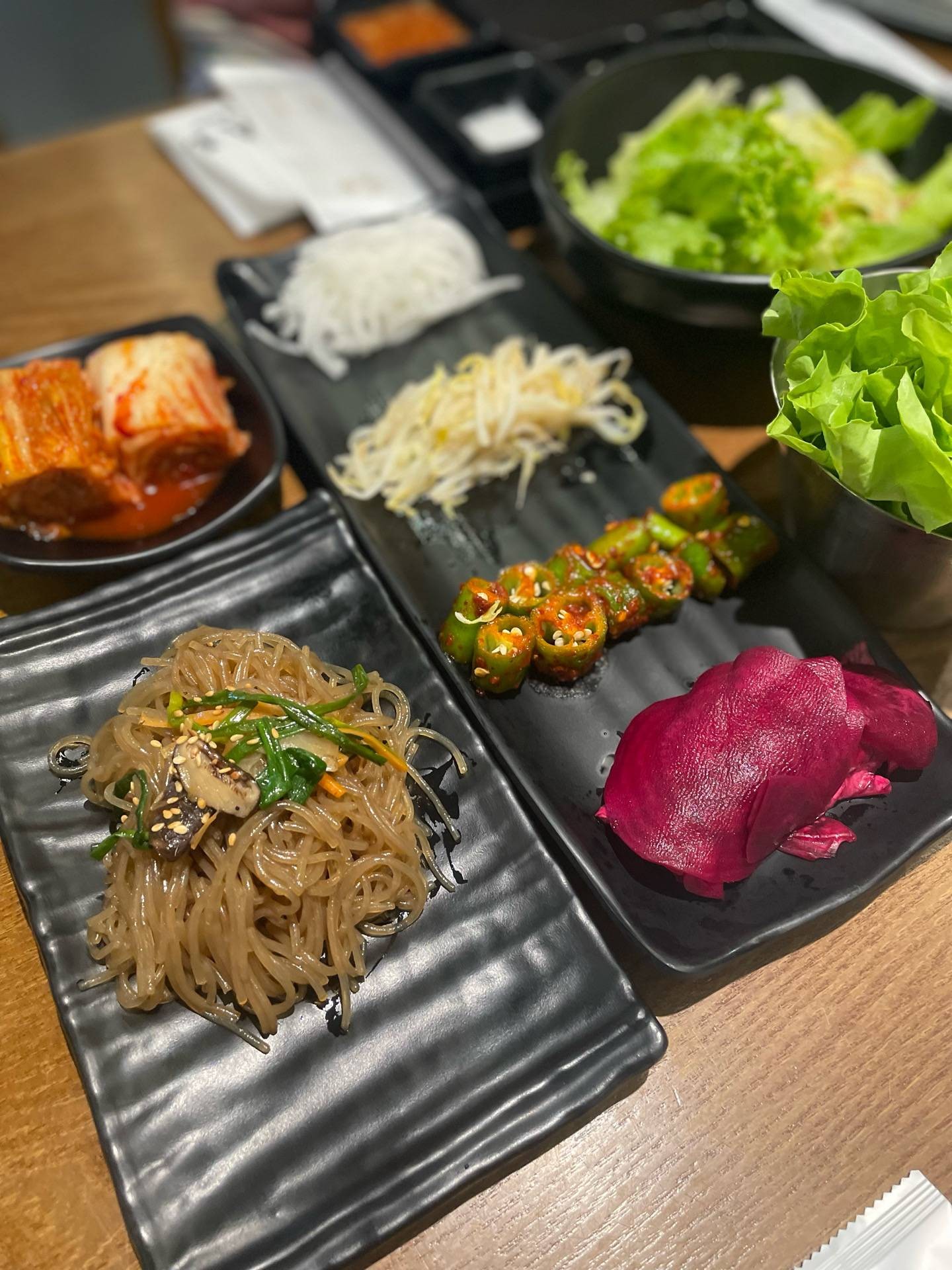 รีวิว Sookdal Premium Korean BBQ Thailand - บริการดี เครื่องเคียงพร่อง ...