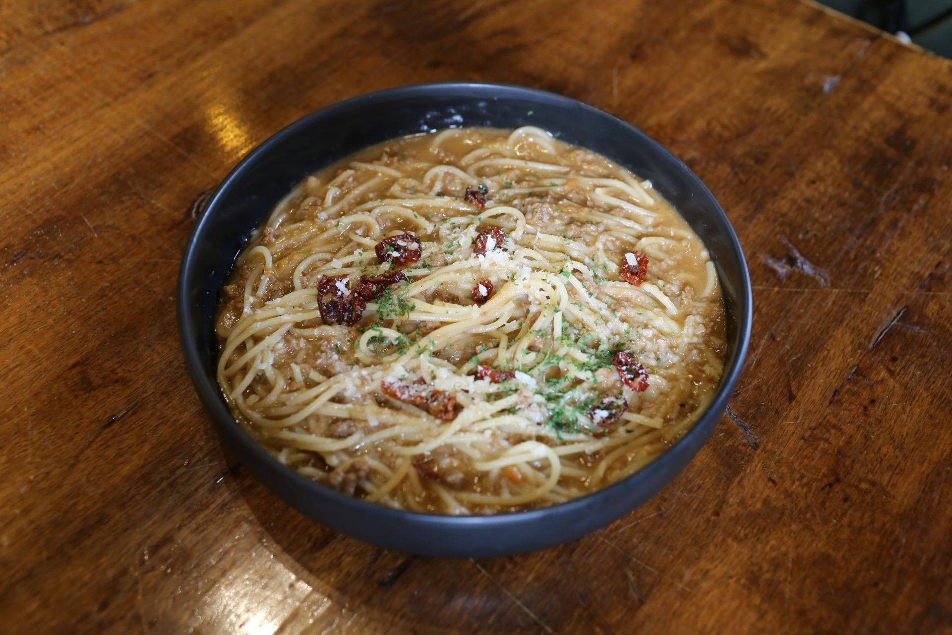 Spaghetti Bolognese (Beef) ร้าน COAL Bistro