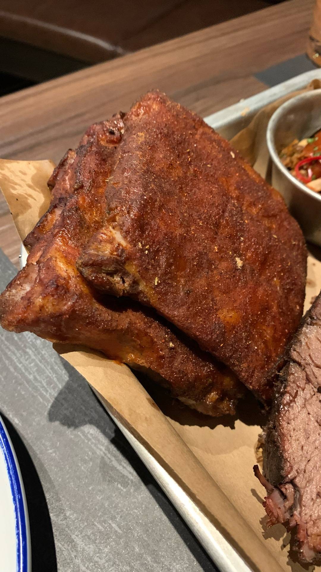 BBQ Pork Ribs ร้าน Rolling Ribs Brew Bar & BBQ สี่พระยา