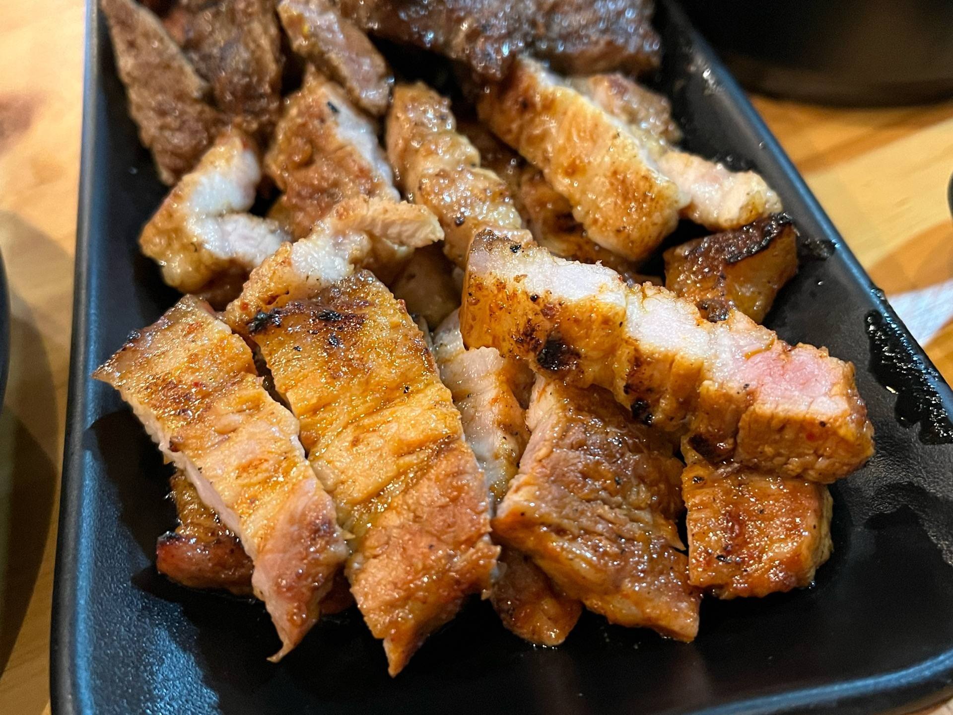 สามชั้น สันคอย่าง ร้าน Sam Gyup Sal Bbq สาขาห้วยขวาง