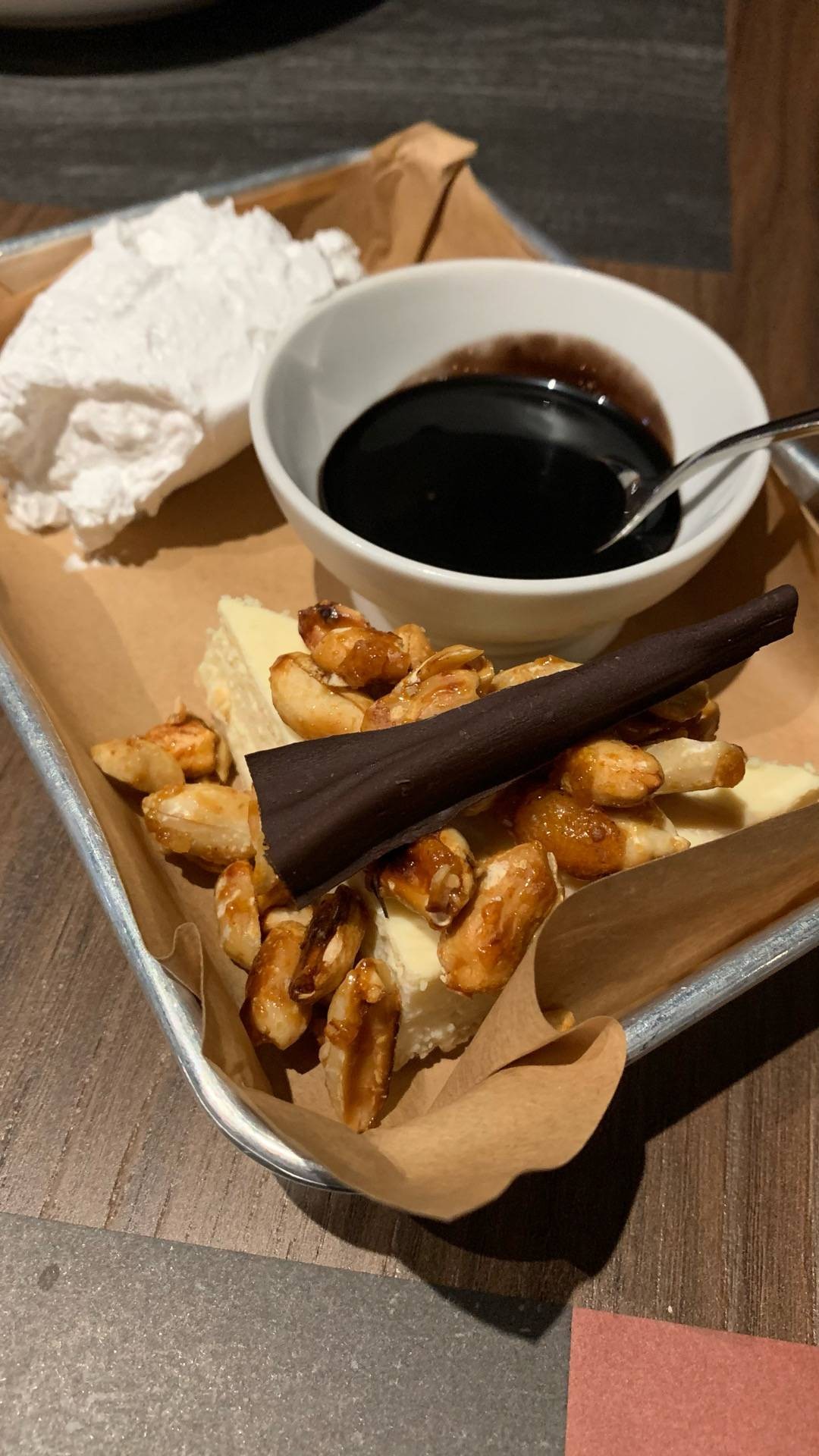 Peanut Butter Cheesecake ร้าน Rolling Ribs Brew Bar & BBQ สี่พระยา