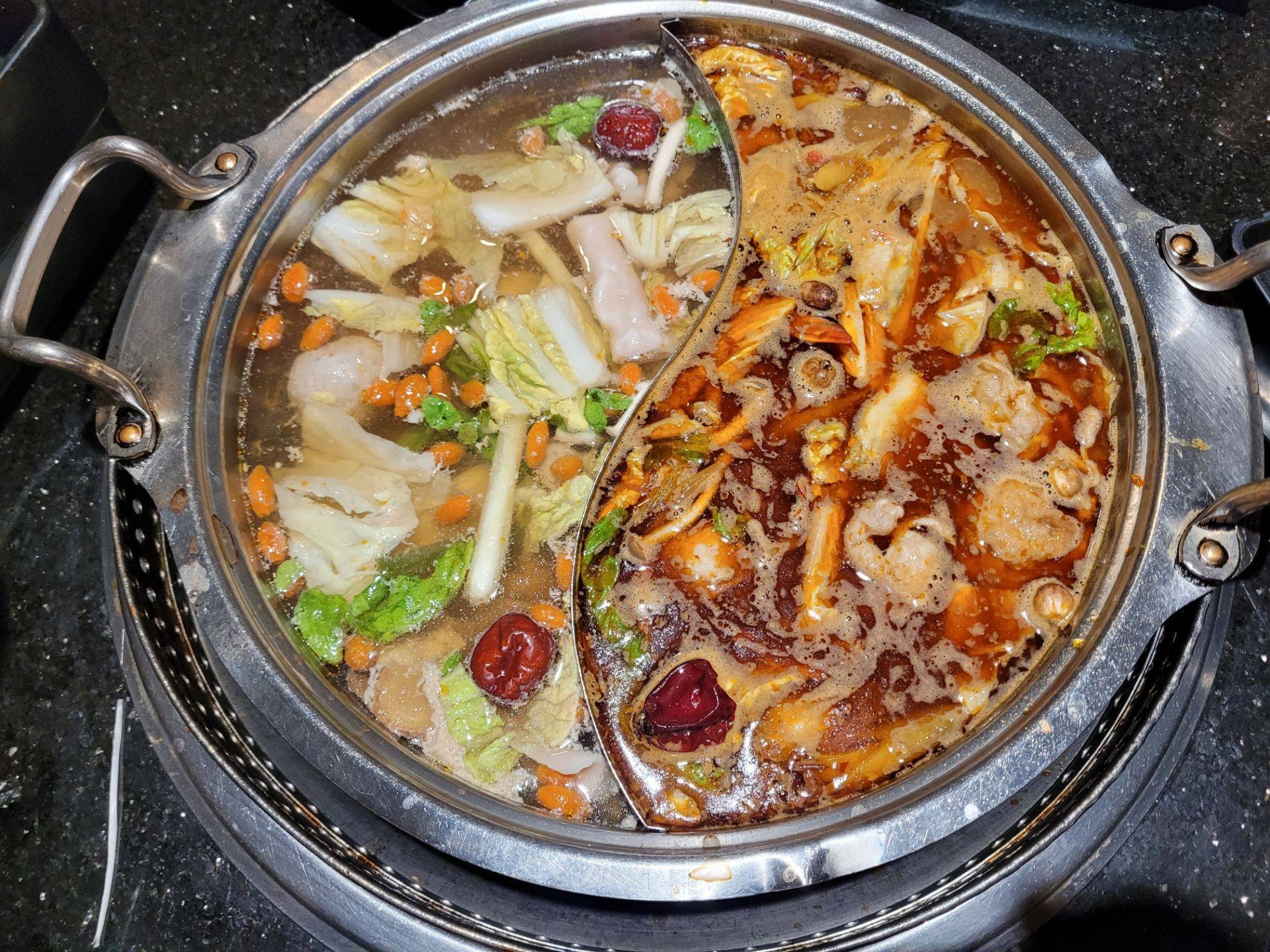 รูป Mala Yuanyang Hot Pot Ximen