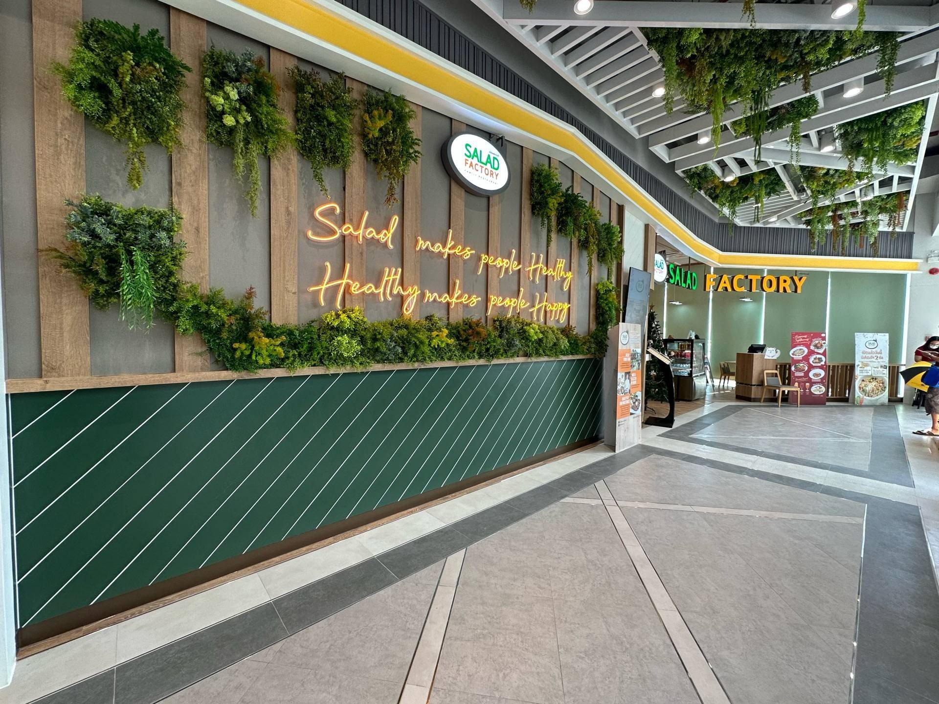 รีวิว Salad Factory Little Walk Ladkrabang 1st Fl - อาหารอร่อย คุณภาพดี