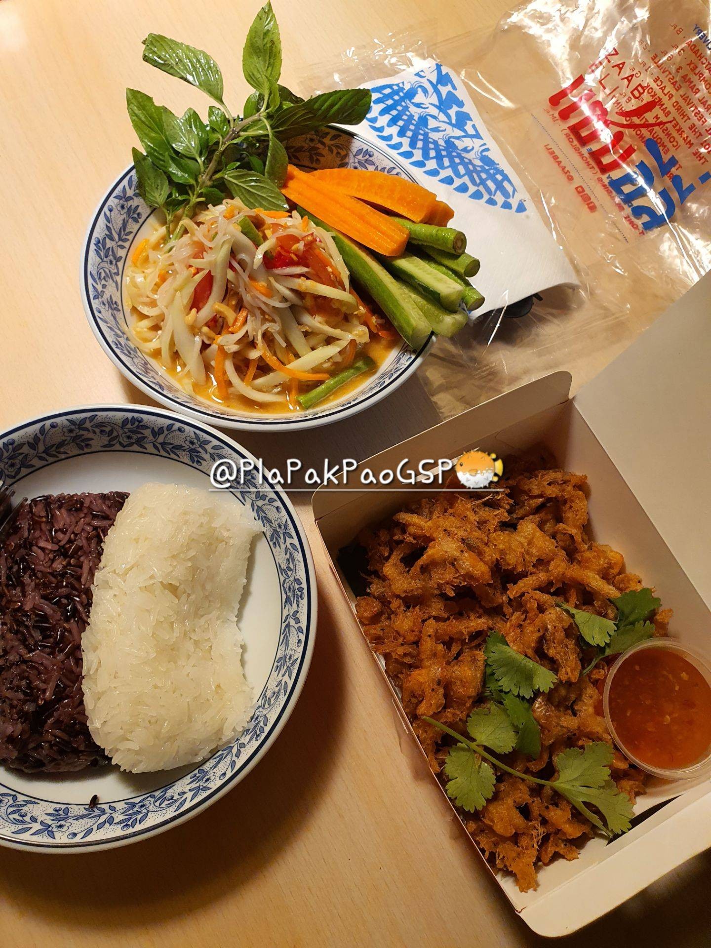 รีวิว แซ่บอีลี่ เวรี่ไทย (Zaab Eli Very Thai) ICONSIAM - ร้านอาหารไทย ...