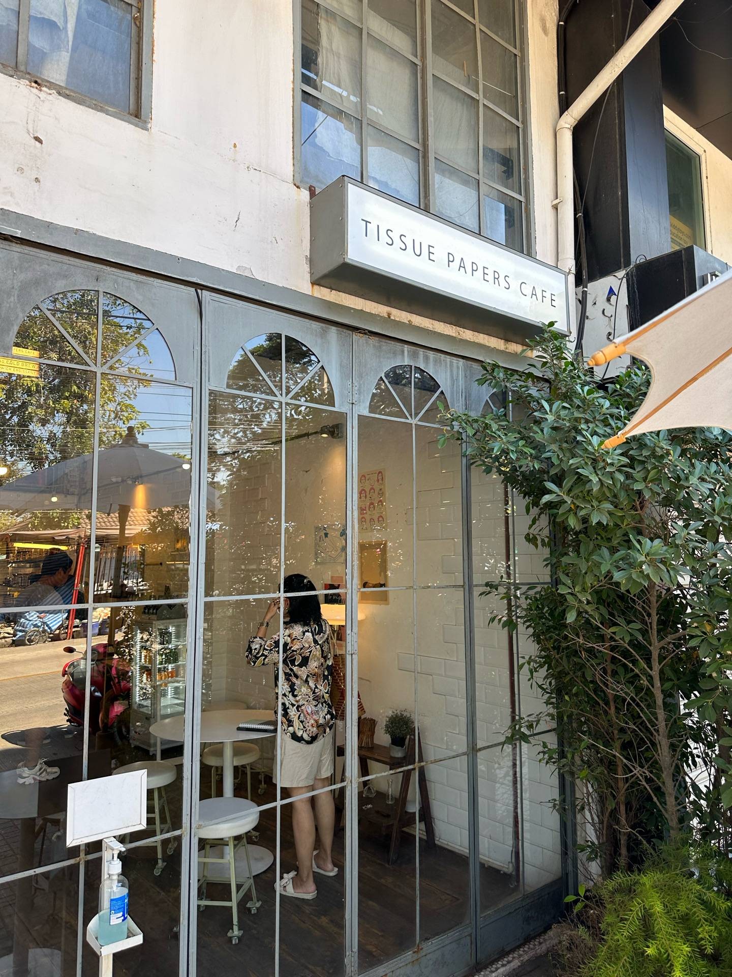 รีวิว Tissue Papers Cafe - ร้านกาแฟเล็กๆ บรรยากาศน่ารัก - Wongnai