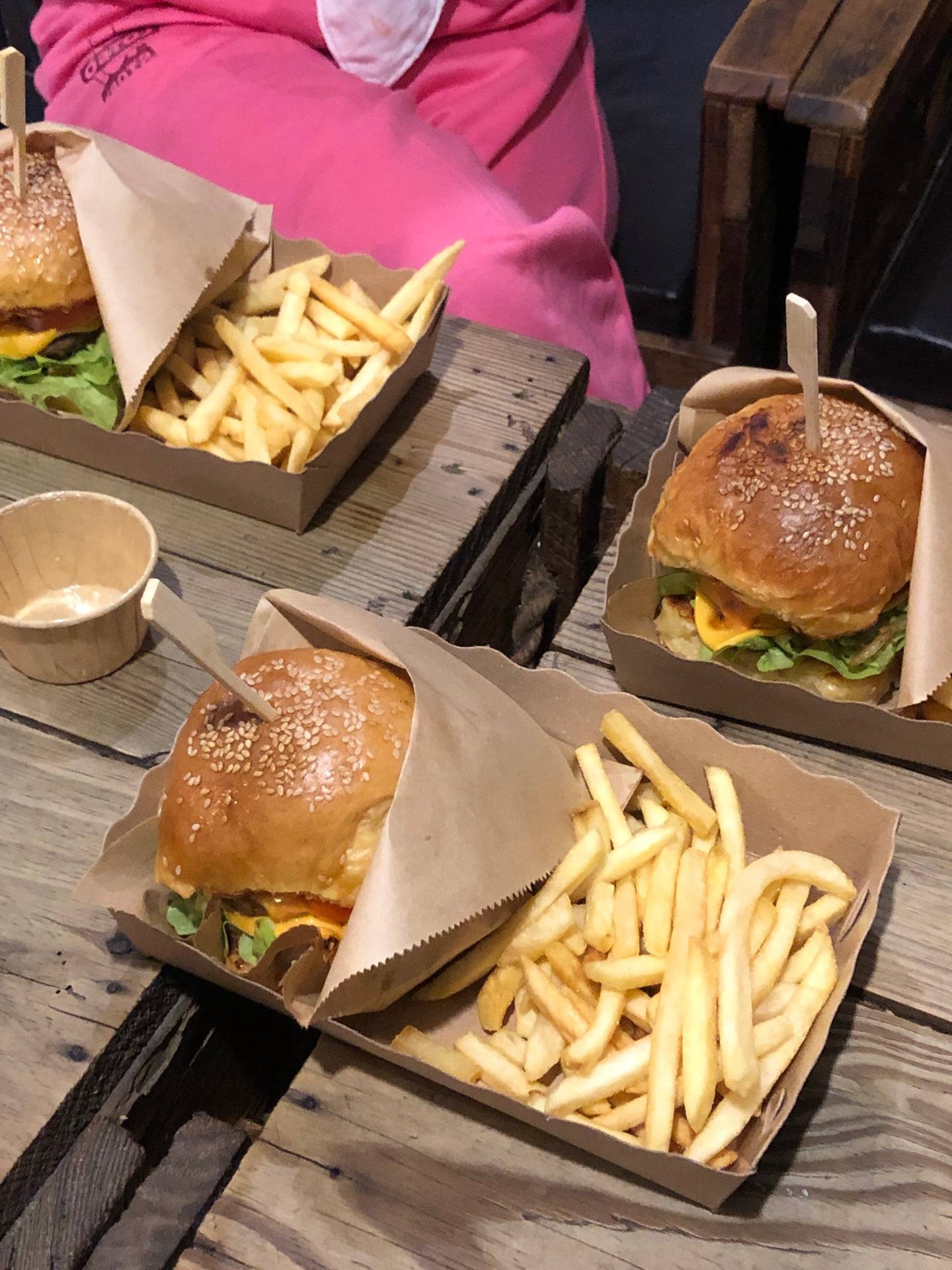 รูป 3rd World Burger