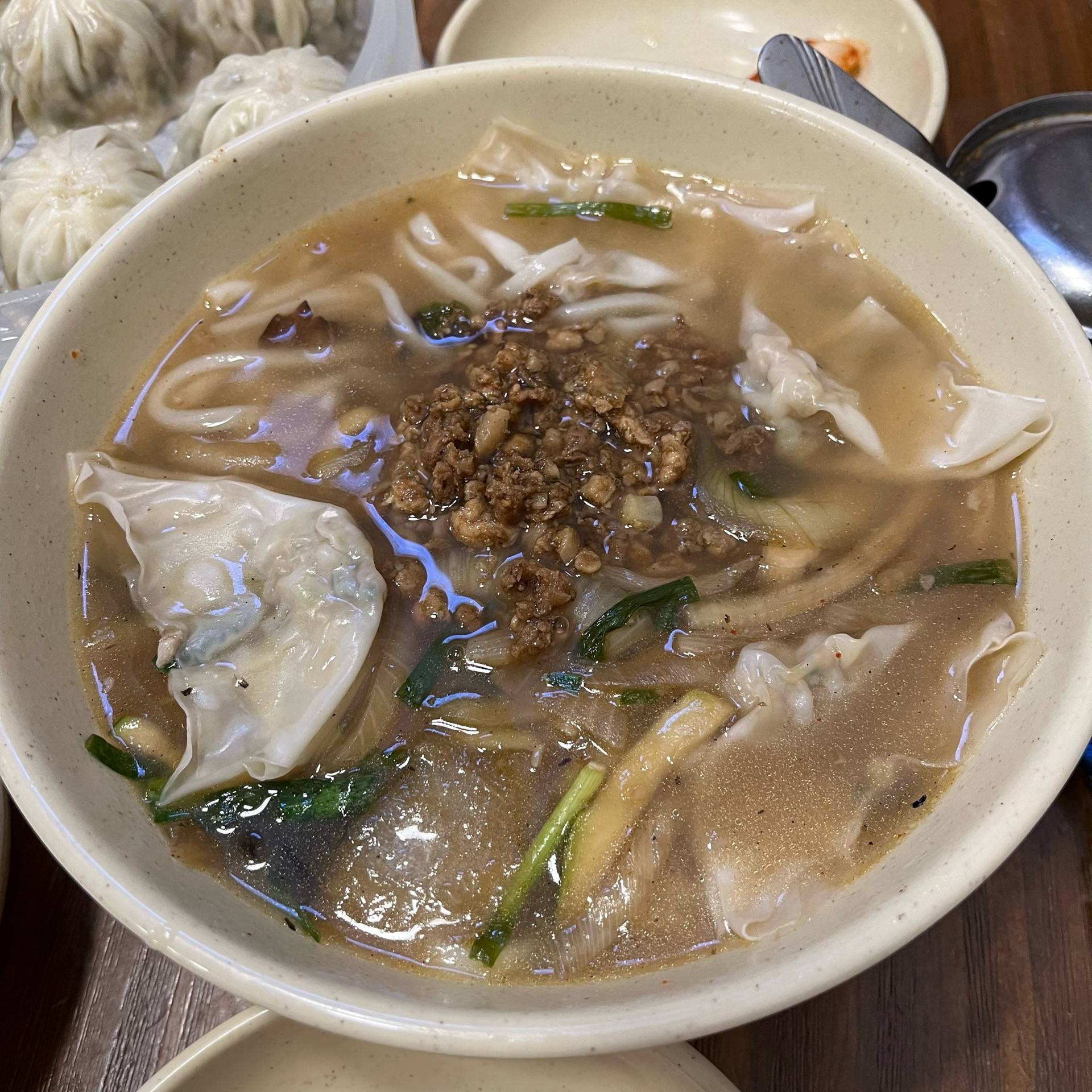 ก๋วยเตี๋ยวน้ำ ร้าน Myeongdong Gyoja