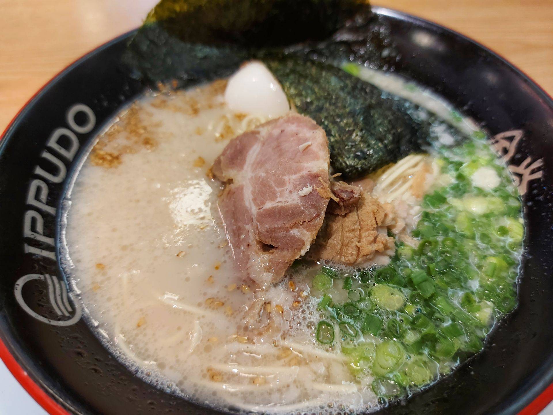 รีวิว Ramen Ippudo Central Ladprao - ราเมงสาขาเยอะ น้ำซุปออริจินอลอร่อยสุด