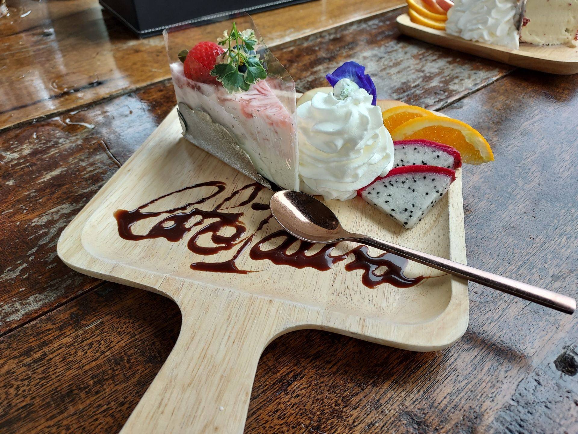 รูป Cafe Laura Bar & Restaurant หนองแค