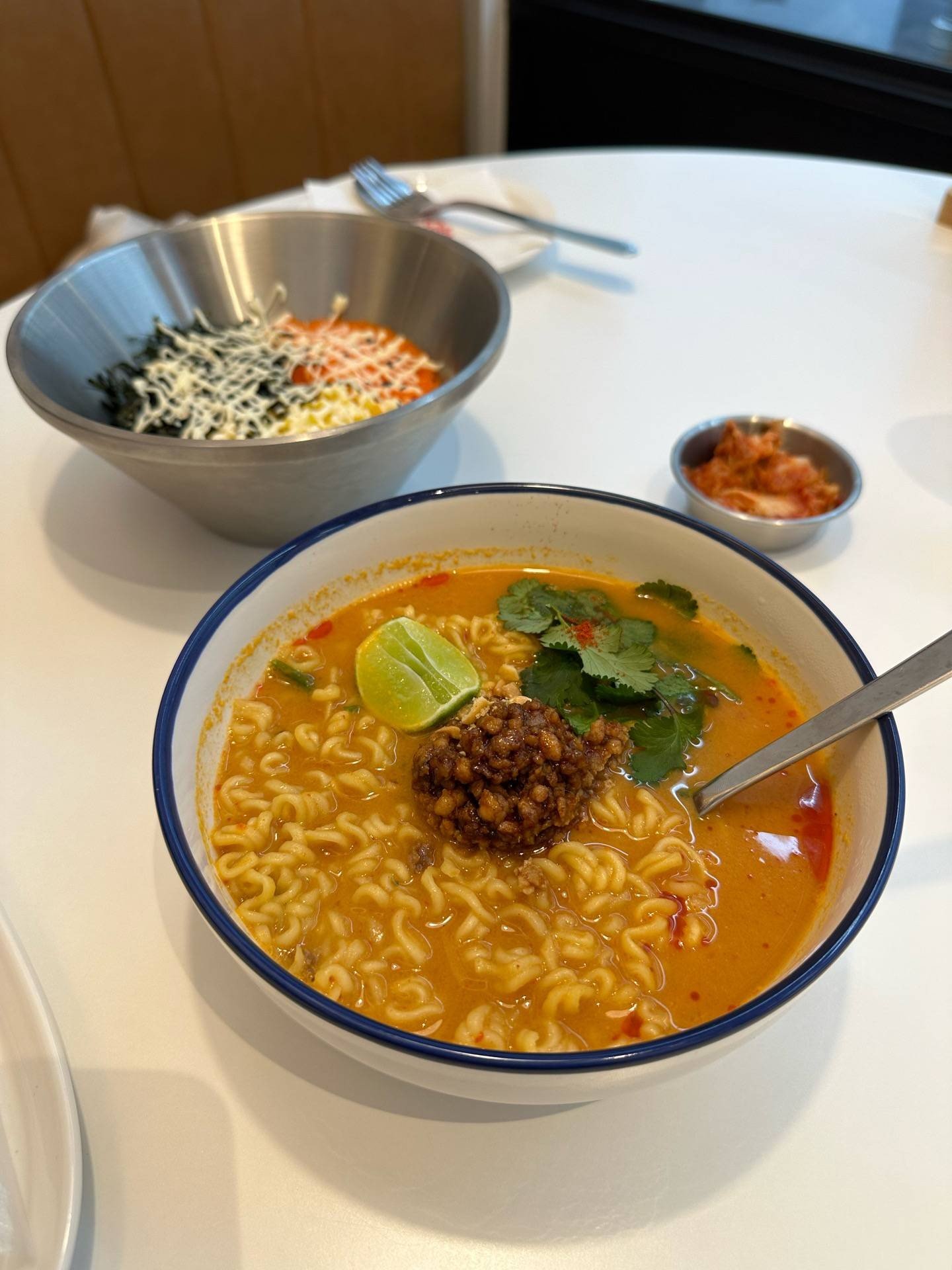 รีวิว Ramyun Kitchen Siam Paragon - เมนูเป็นรามยอนแนวฟิวชัน ร้านเพิ่ง ...