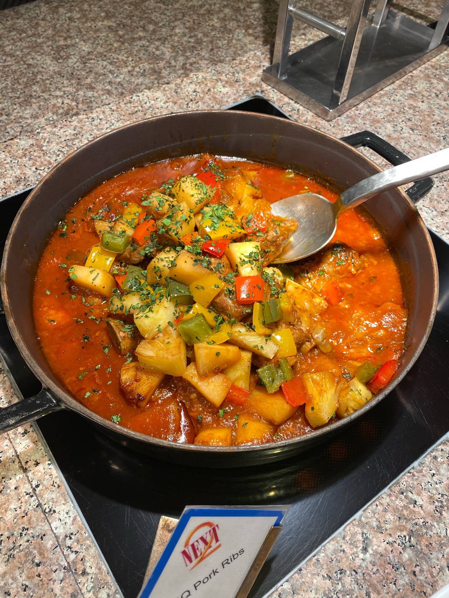 รูป NEXT2 Café โรงแรมแชงกรี-ลา