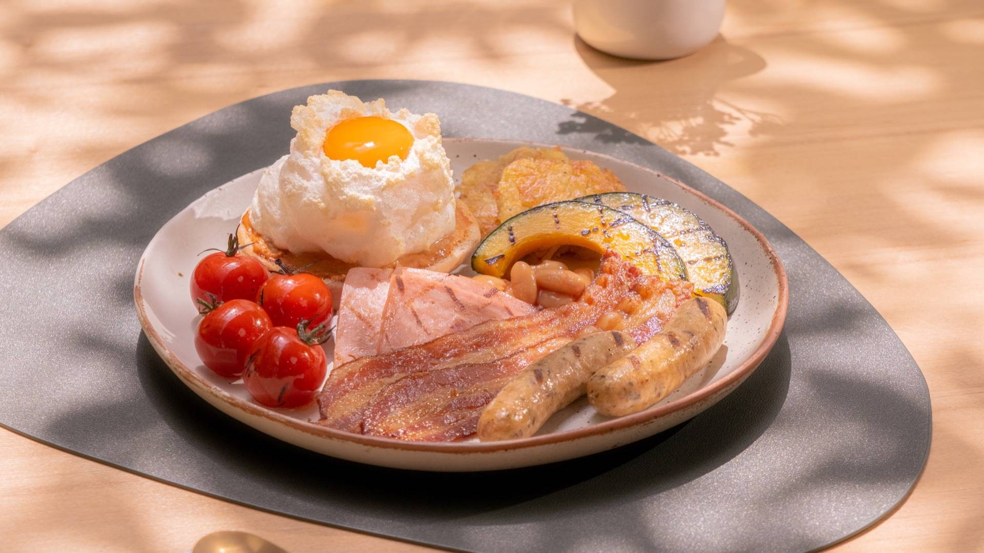 [รีวิว] ร้าน WH cafe | เมนูแนะนำ รูปภาพ ราคา