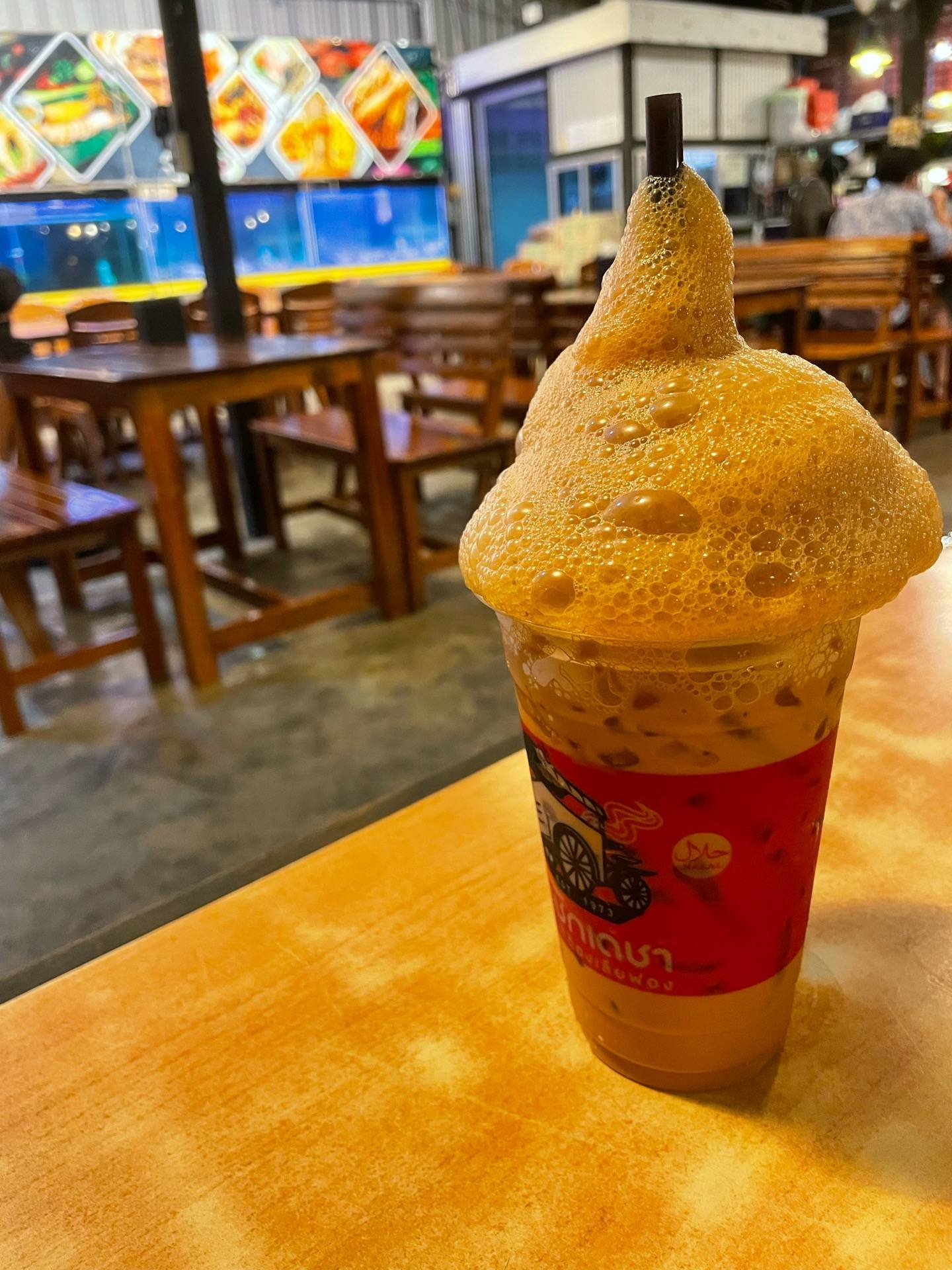 รีวิว ไก่ทอดเดชา ชีอุทิศ - Halal restaurant - Wongnai