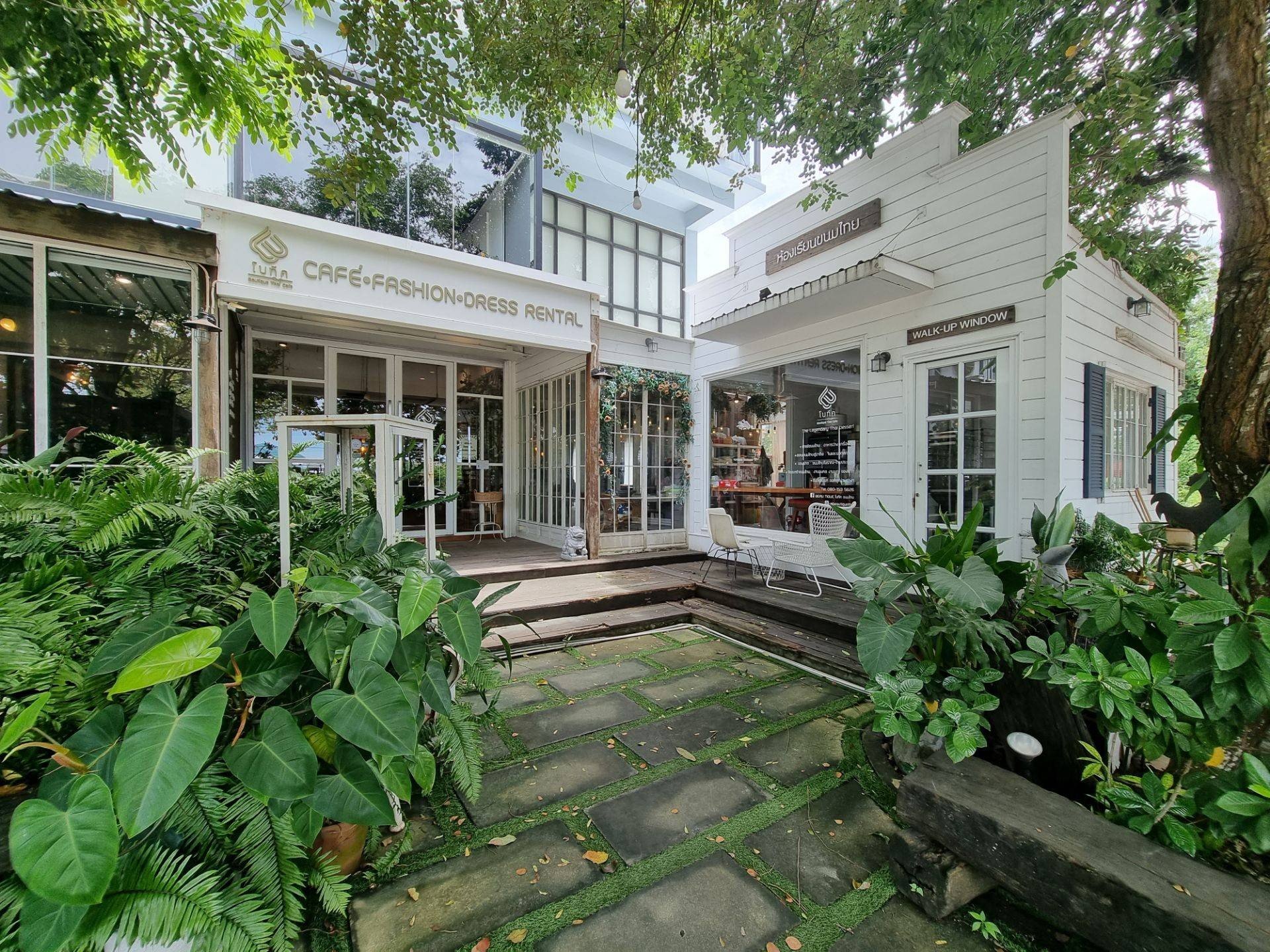 รีวิว Beau Tique Cafe - คาเฟ่ขนมไทย ดีจนต้องมาซ้ำๆ