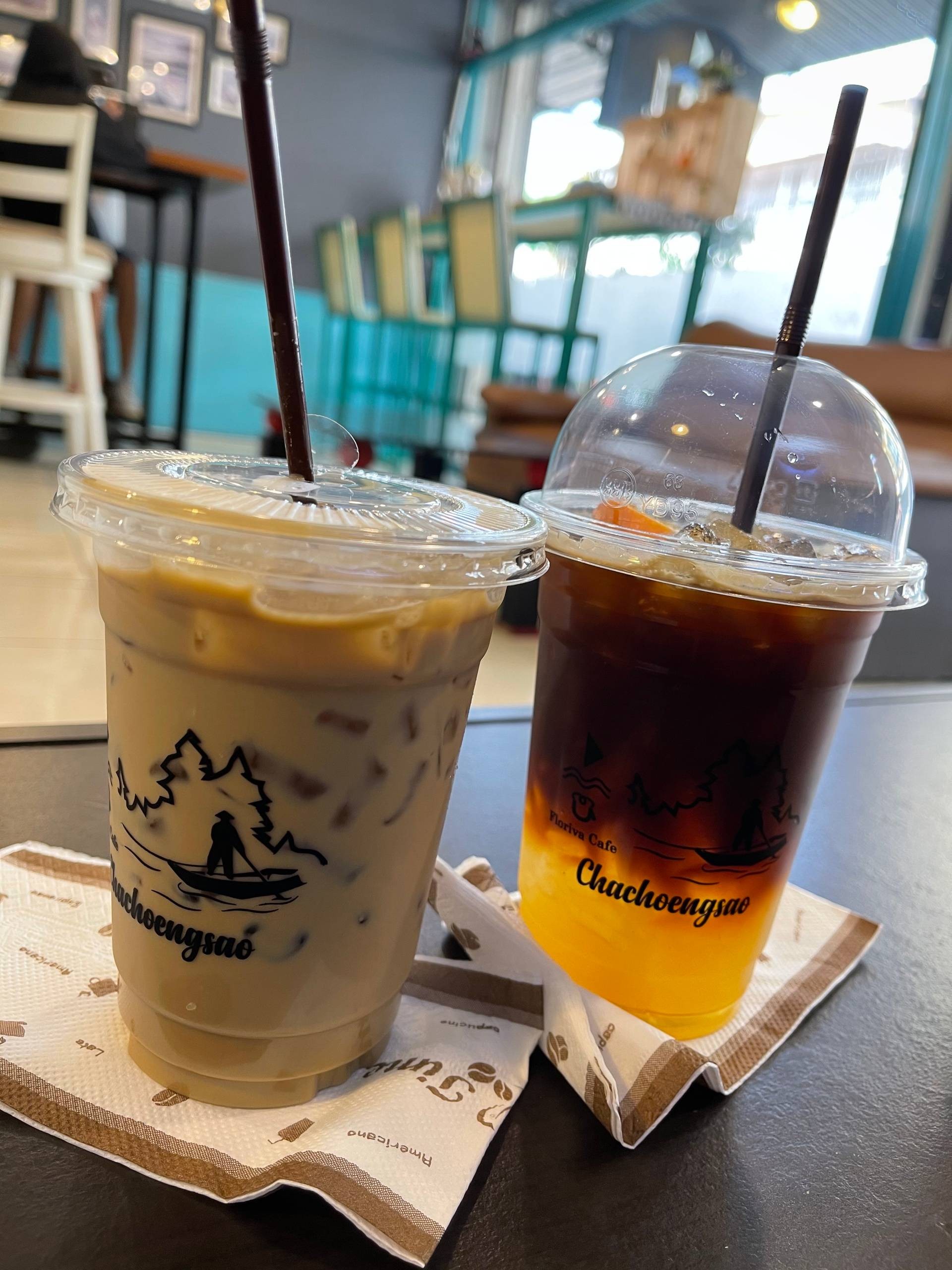 รีวิว Floriva Cafe. - กาแฟดี เค้กอร่อย วิวแม่น้ำบางปะกง