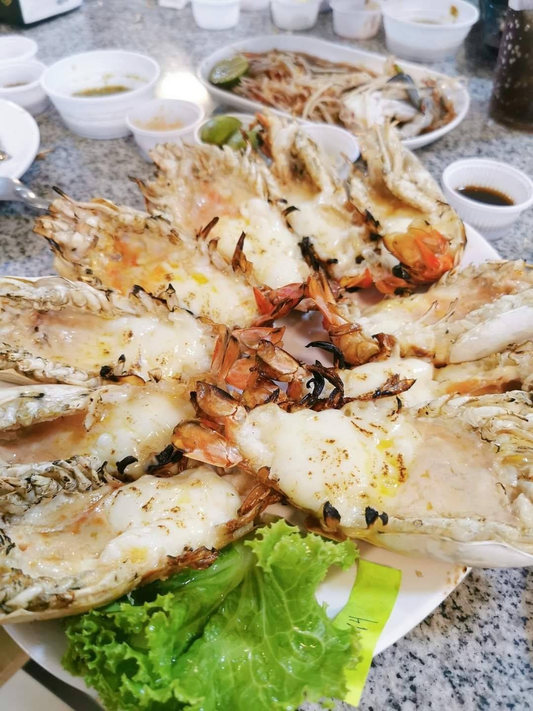 รูป ร้านคุณนายทะเลดอง สาขาถนนกาญจนาภิเษก บางไผ่