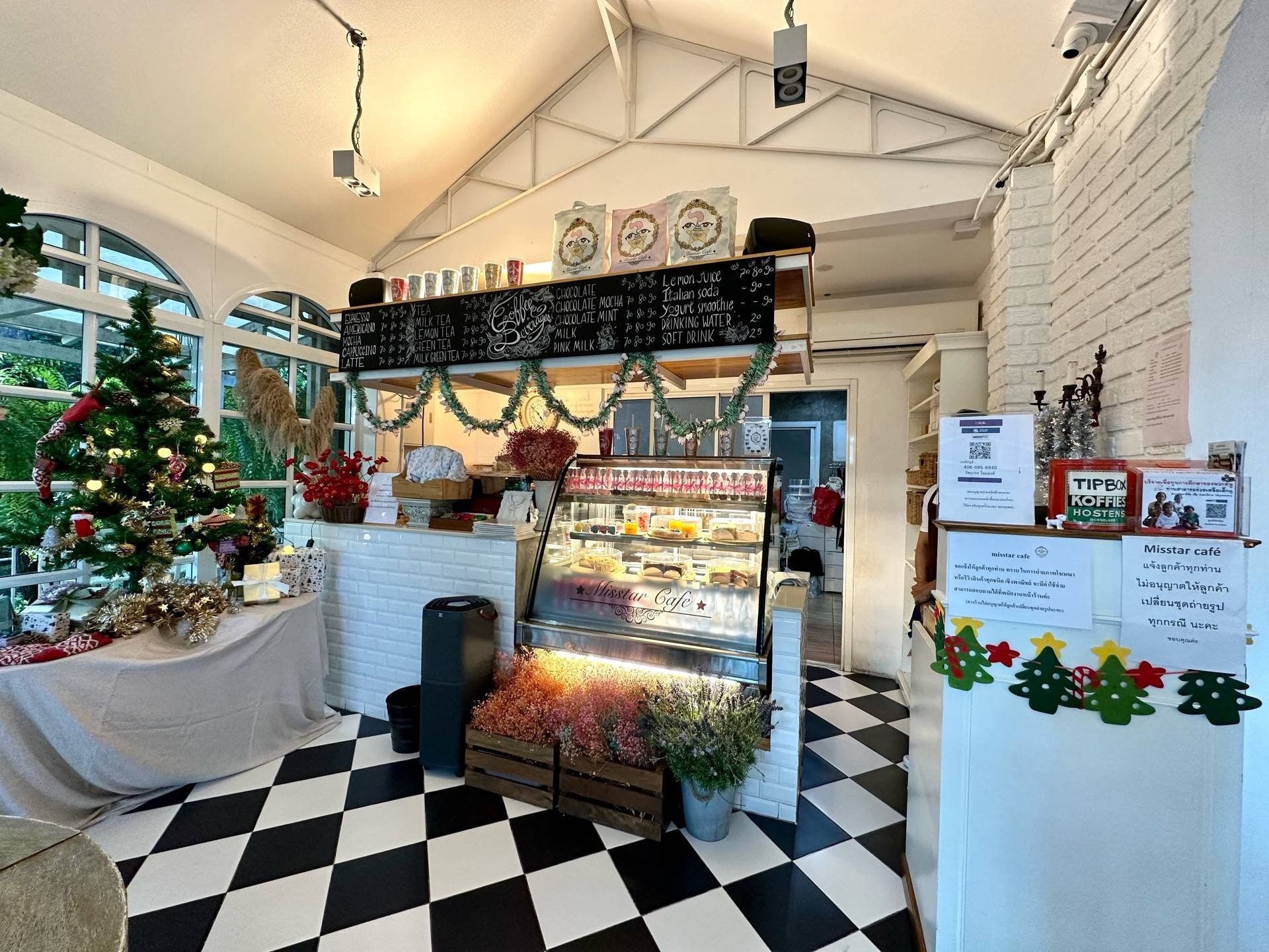 รีวิว Misstar Cafe by Davika - Misstar cafe ร้านของดาราชื่อดัง ที่ต้อง ...