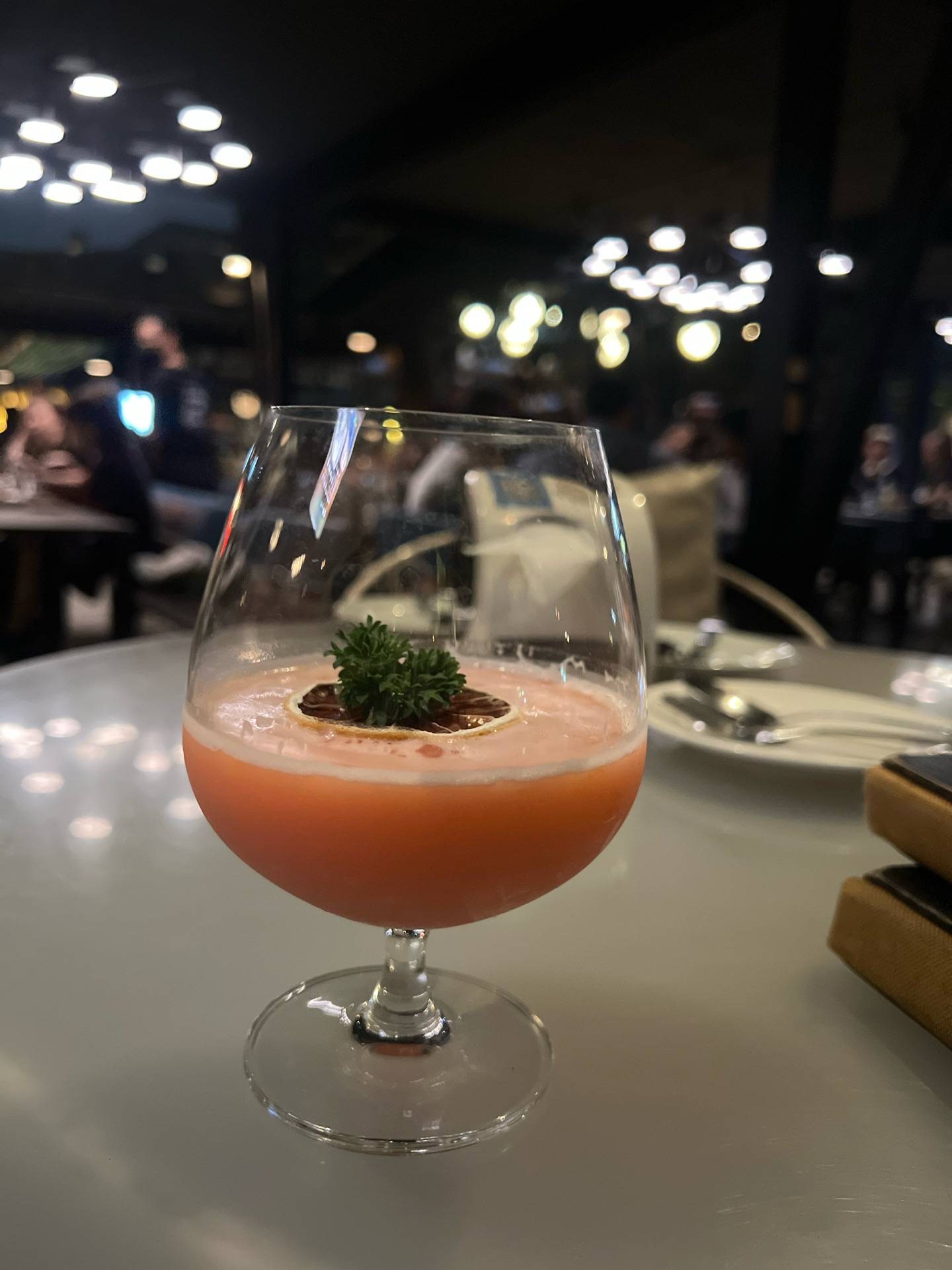 รีวิว Bee Groove - อาหารอร่อย เครื่องดื่มดี บริการเยี่ยม บรรยากาศเย็น ...