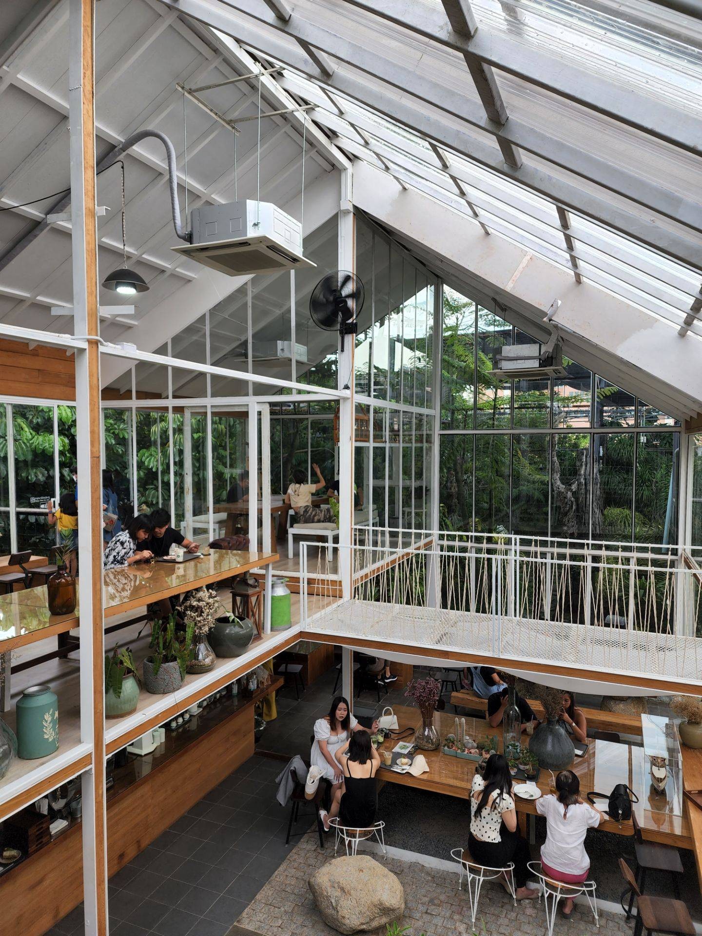 รูป Botanist Activity Space & Cafe - Wongnai