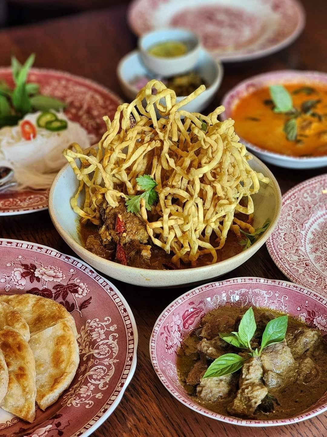 รีวิว บุศริน Busarin Cuisine - ร้านลูกของแมกโนเลีย อร่อยเหมือนเดิมค่ะ - Wongnai