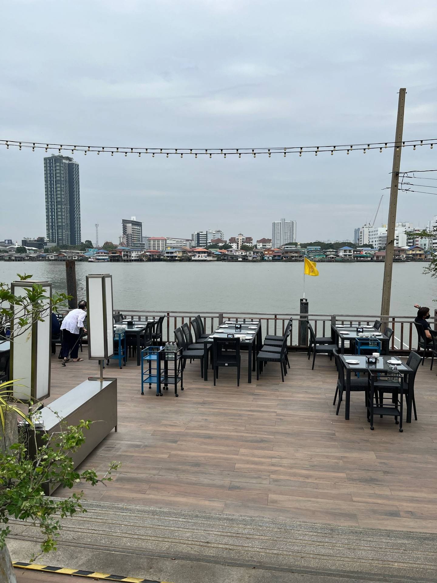 รูป มูน ริเวอร์ MOON RIVER Silk Dining Restaurant