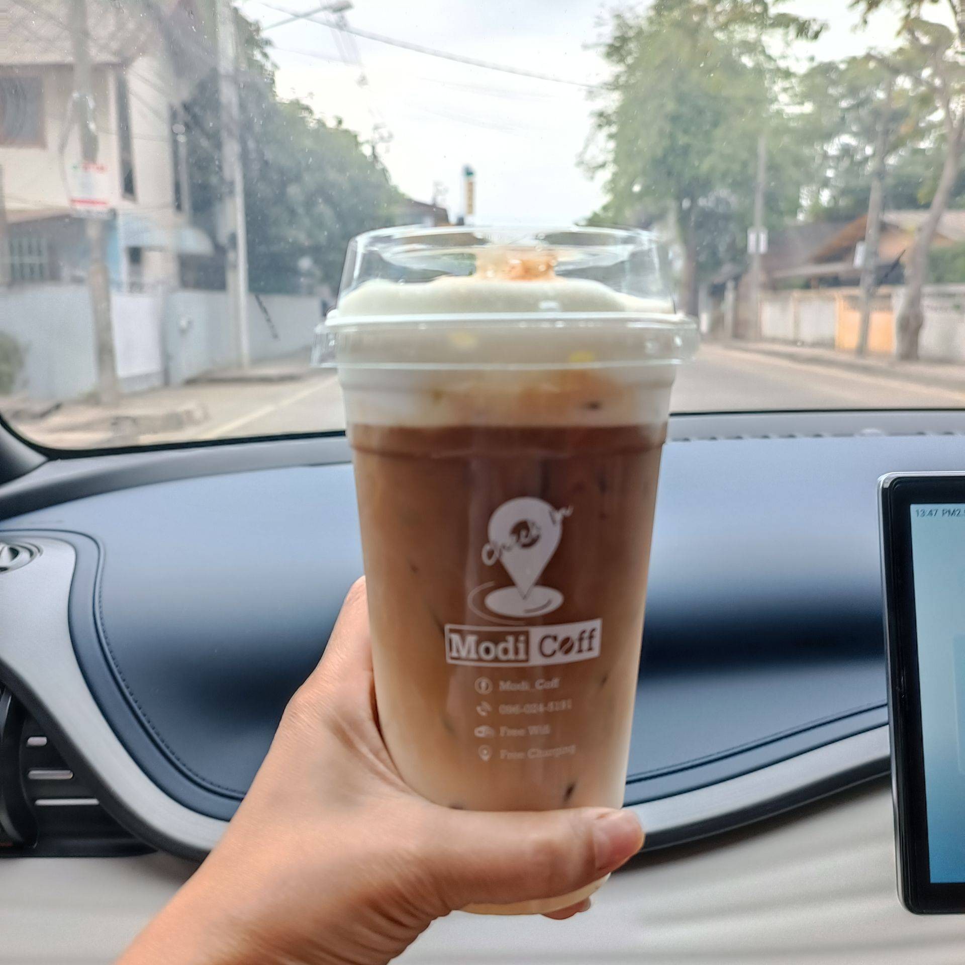 รีวิว Modi Coff Cafe' - กาแฟหอมดี สถานที่น่ารัก สะอาด ราคามิตรภาพ พนักงานดูแลดีมาก พูดจาไพเราะ