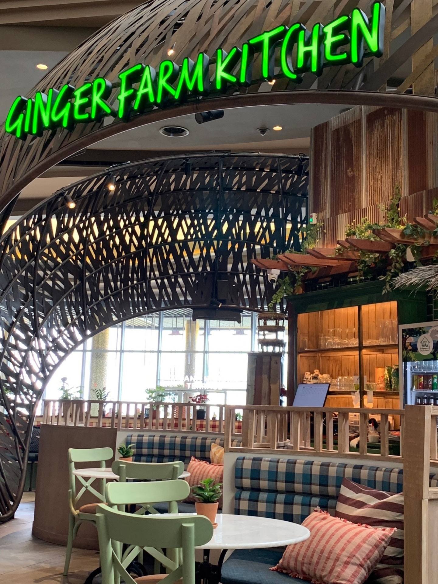 รีวิว Ginger Farm IconSiam - Ginger farm kitchen Iconsiam