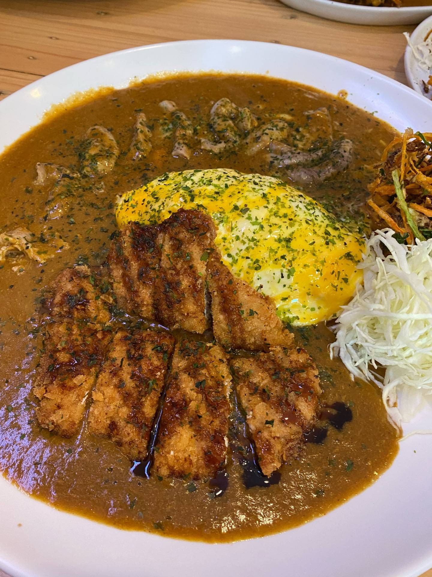 ข้าวแกงกะหรี่หมูทอด ไส้ตุ๋น ไข่ข้น ร้าน Crazy Curry คลั่งแกงกะหรี่ญี่ปุ่น แกงกะหรี่