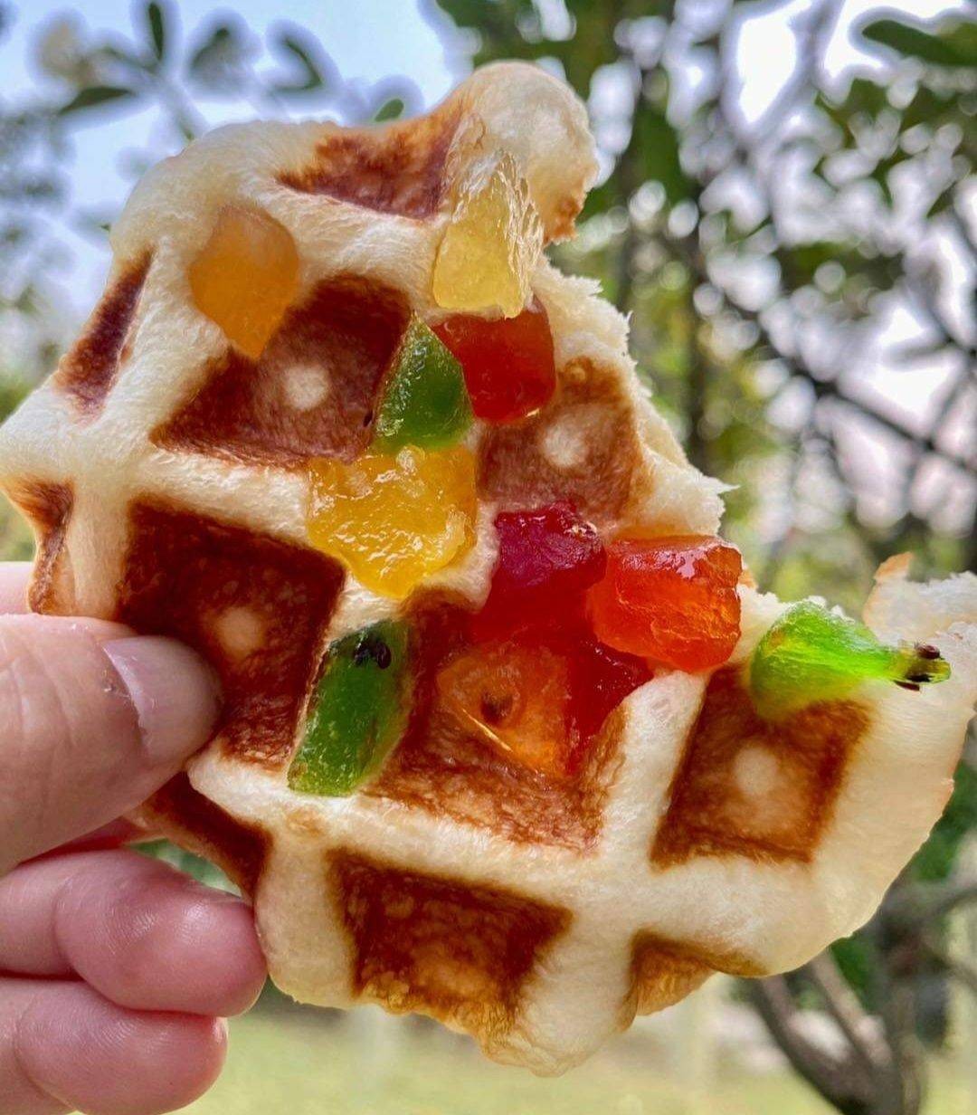 Waffle hug อมร พหลโยธิน 58 เข้าทางแม็กเเวลู่ - ตลาดหน้าอมร - สั่งอาหารเ ...