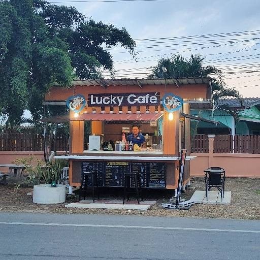 ร้าน Lucky Cafe | รีวิวร้านอาหาร
