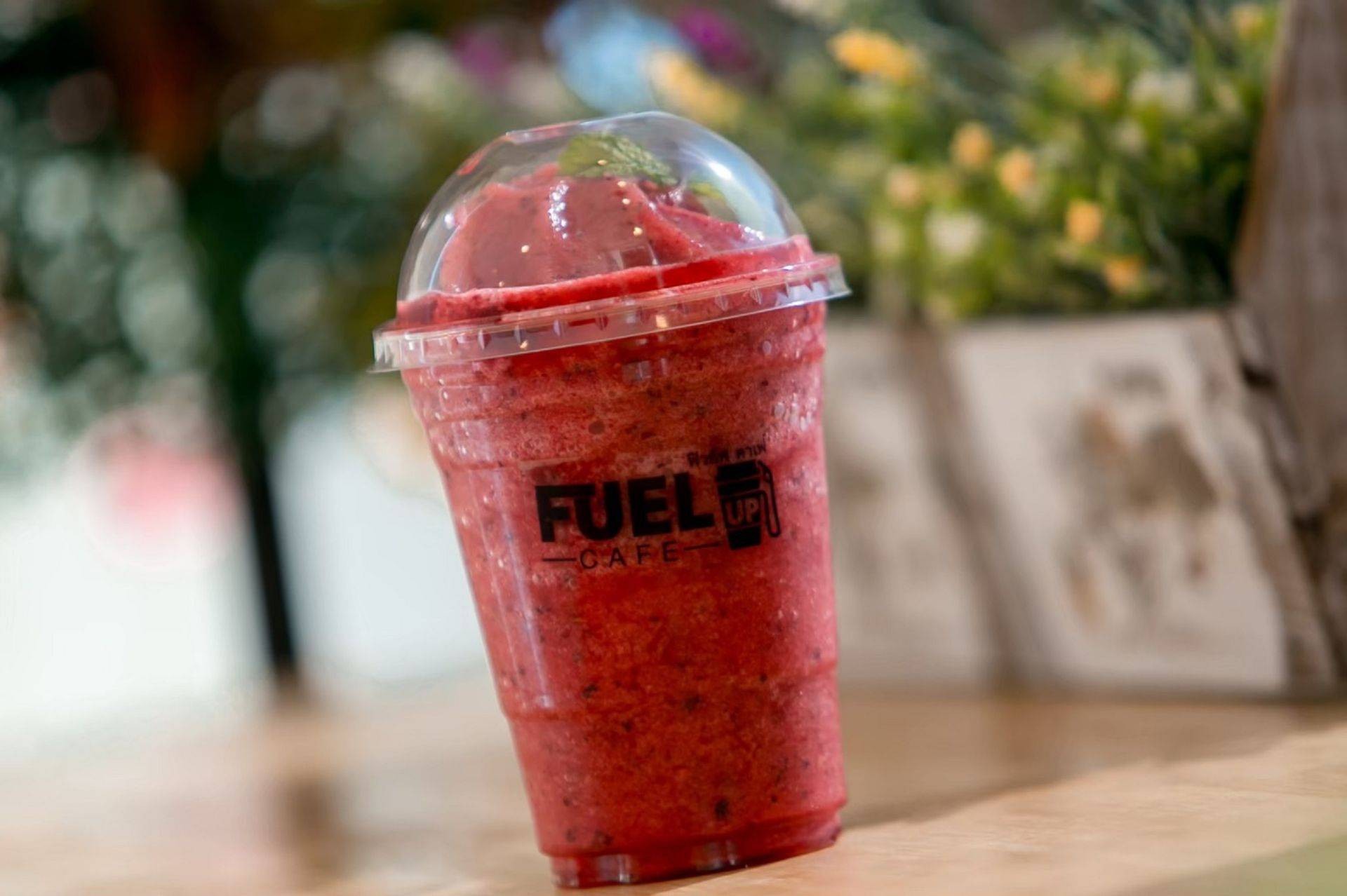 รีวิว FUEL UP CAFE - smoothies คือดี เอารถมาล้าง นั่งกินที่ร้านรอ สบายๆ ...