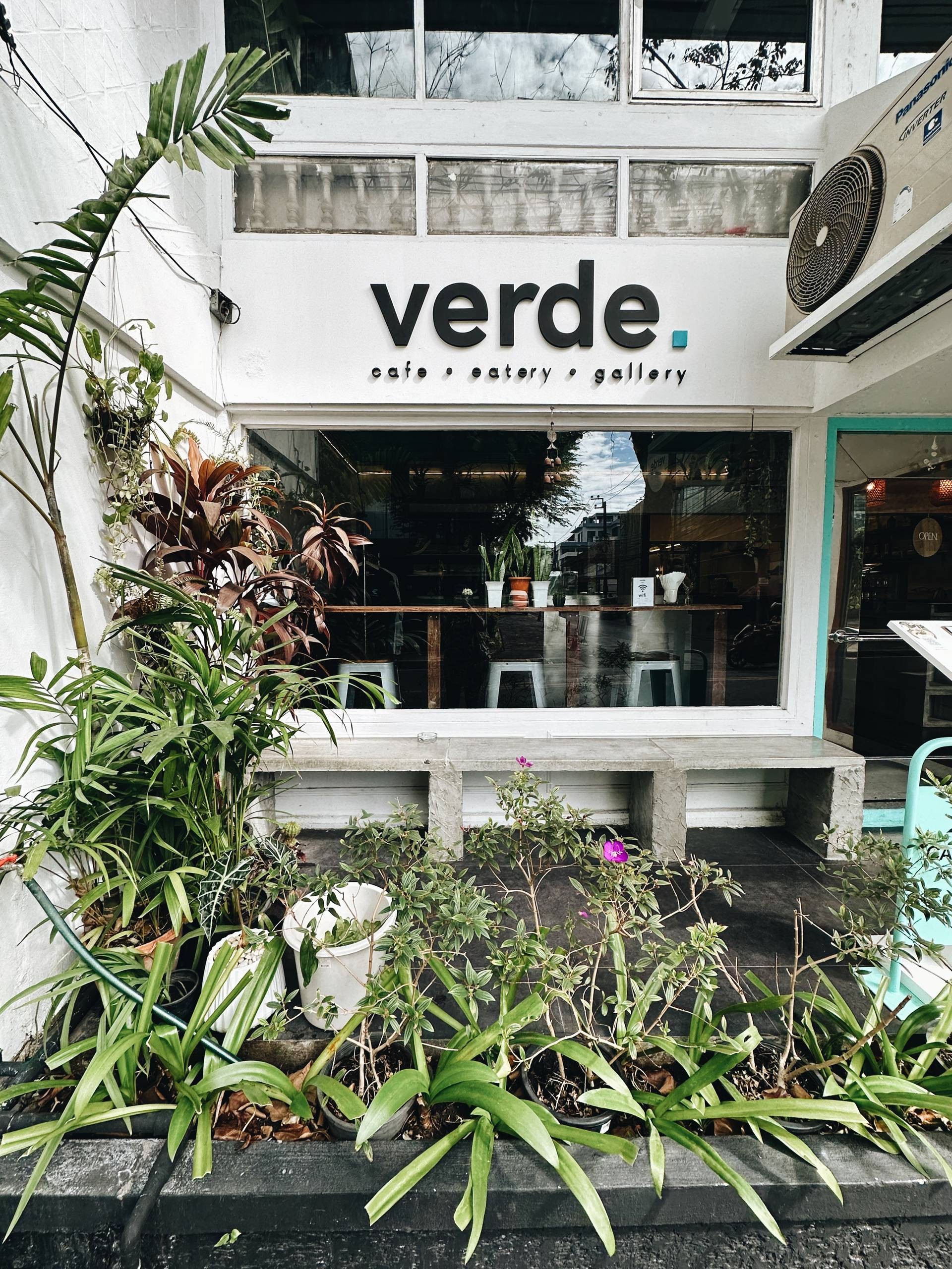 Verde - Café & Restaurant - Wongnai