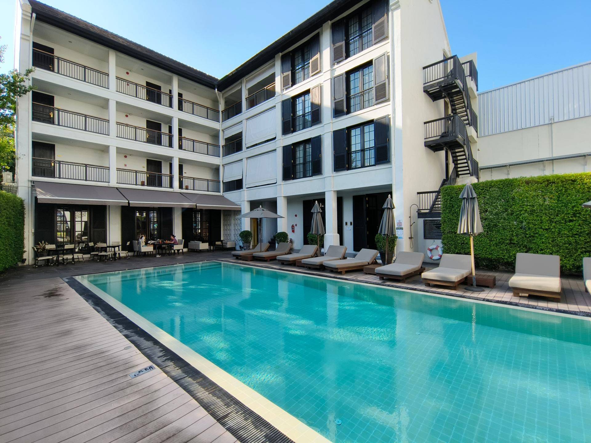 รีวิว Buri Siri Boutique Hotel - ห้องสะอาดใหม่แต่ไม่เก็บเสียง เลย