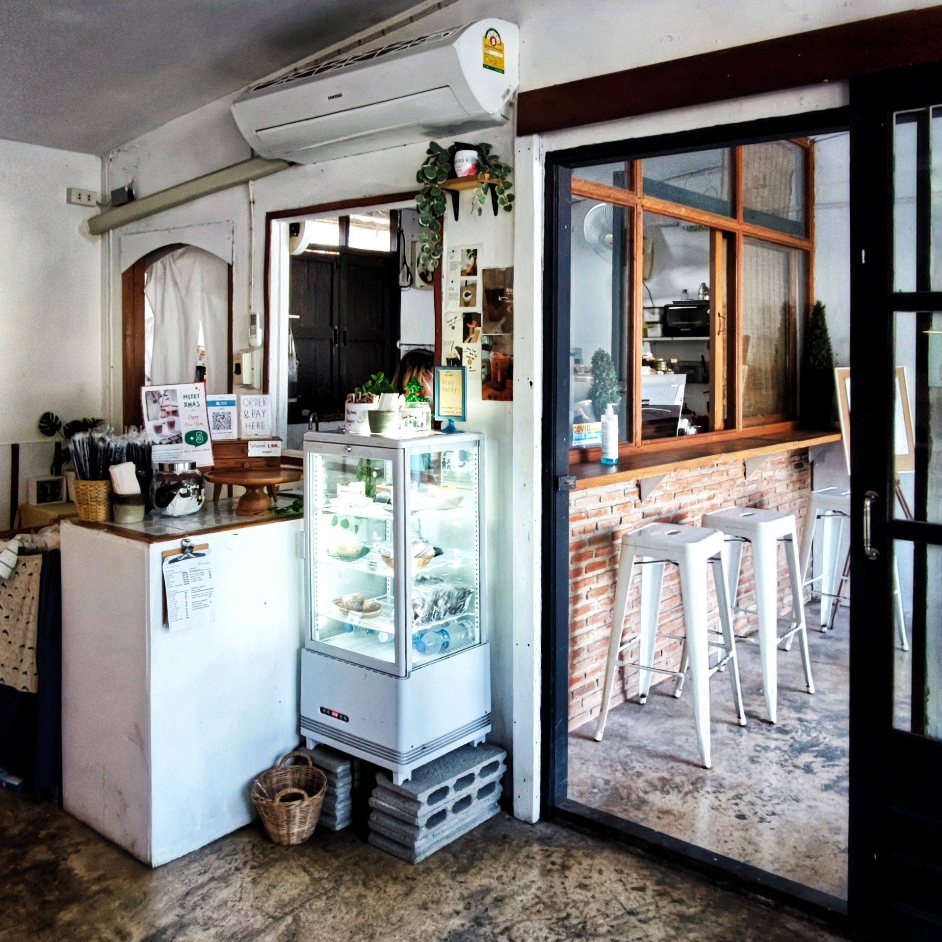 รีวิว Workboxes - ร้านกาแฟ ในกาดน่าน