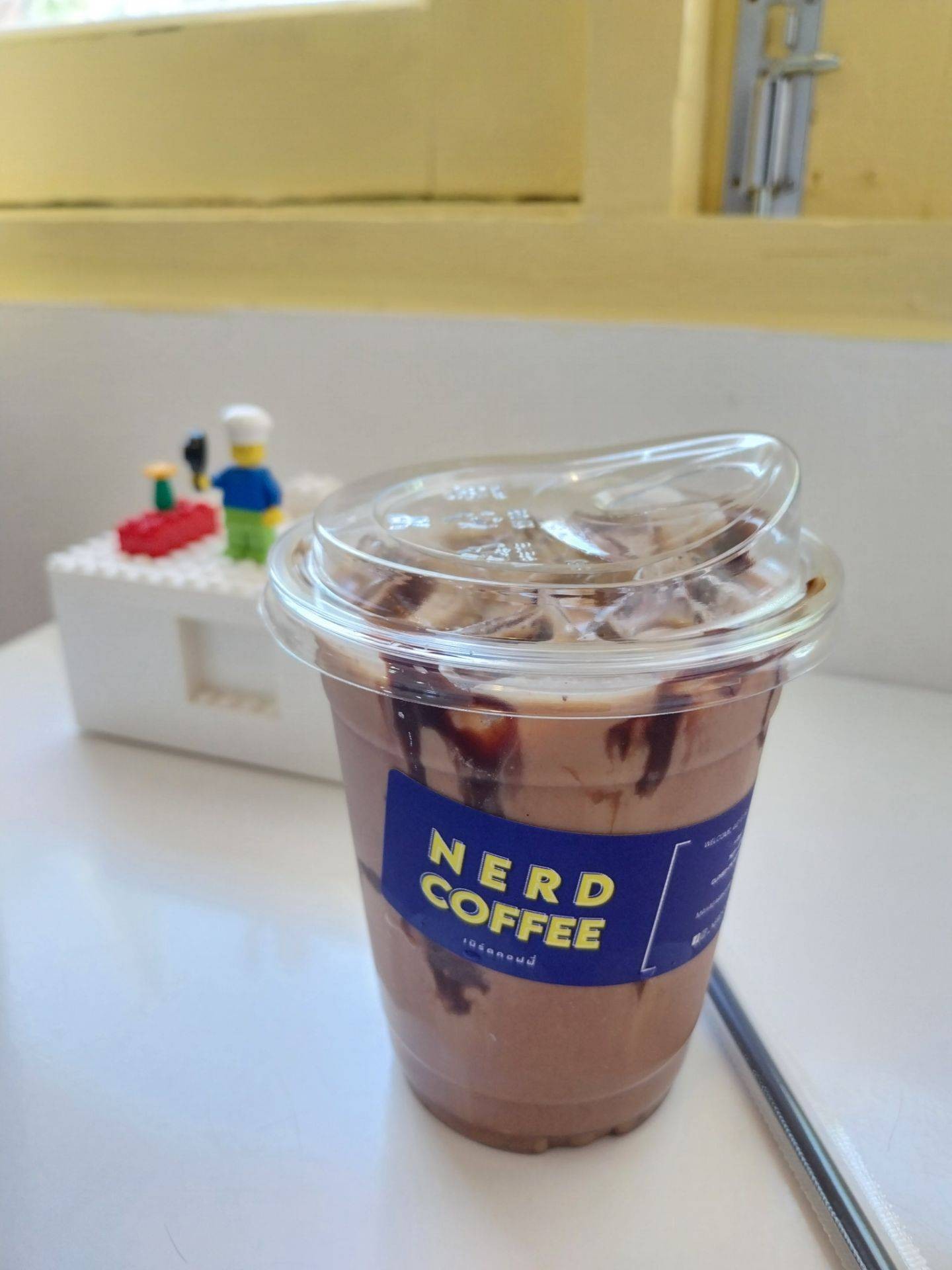รีวิว NERD COFFEE - บรรยากาศที่ร้นดีค่ะ - Wongnai