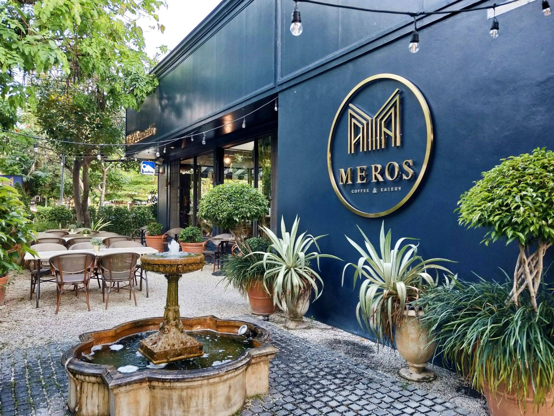 รีวิว MEROS Coffee & Eatery - ร้านสวยในสไตล์ยุโรป บรรยากาศดี มีครบทั้งอาหารและเบเกอรี่