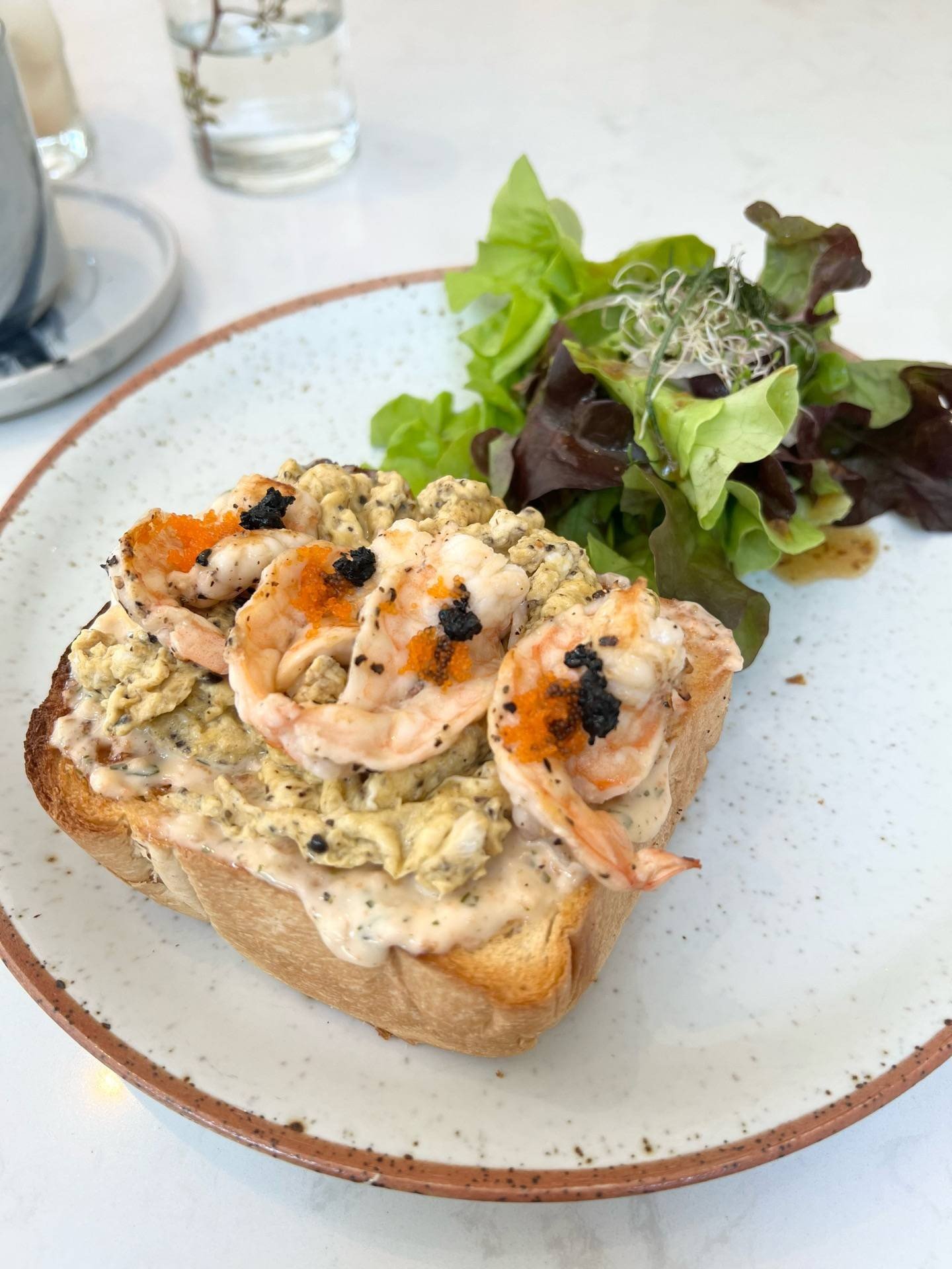 Tiger Prawn Toast ร้าน Rico's สุขุมวิท 26 - Wongnai