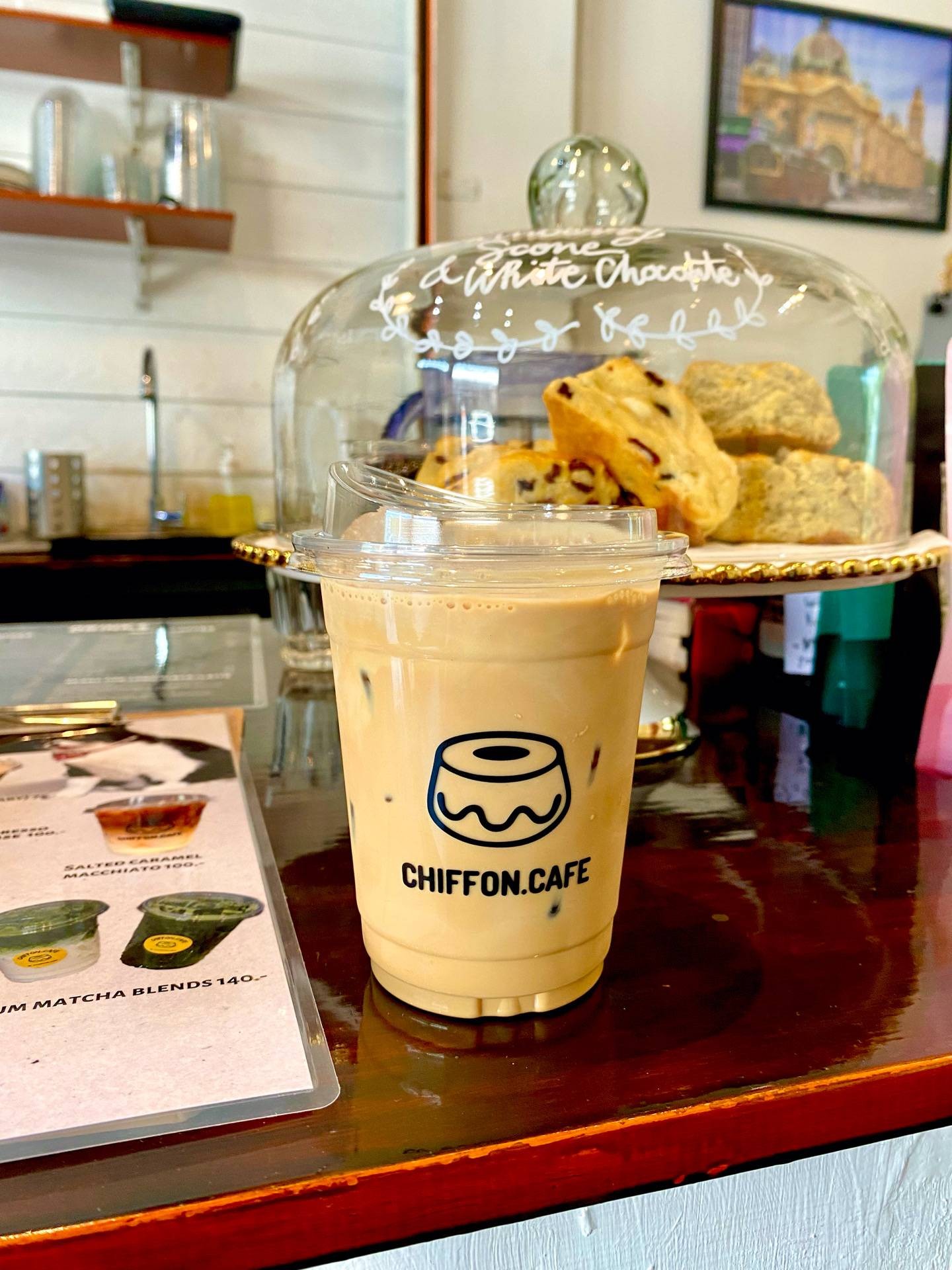 รีวิว Chiffon.cafe หัวหิน - Es - Yen เมนูนี้เริดค่า