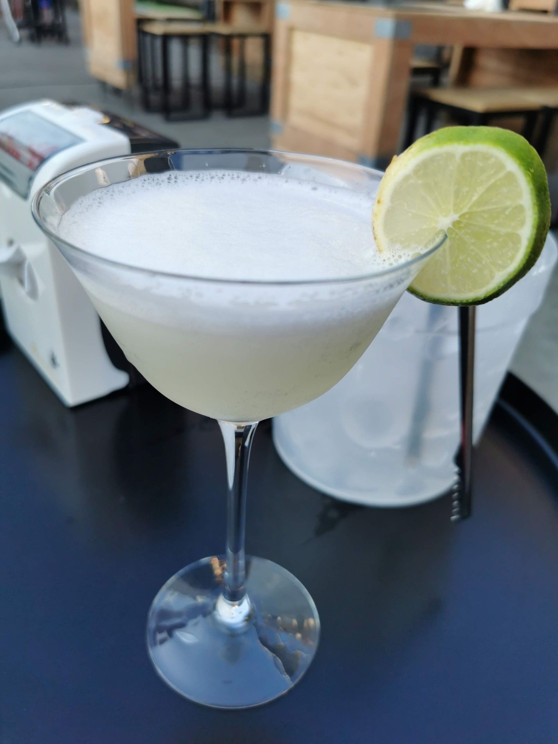 รูป Baboon Bar ตลาดนัดรถไฟ ศรีนครินทร์ - Wongnai