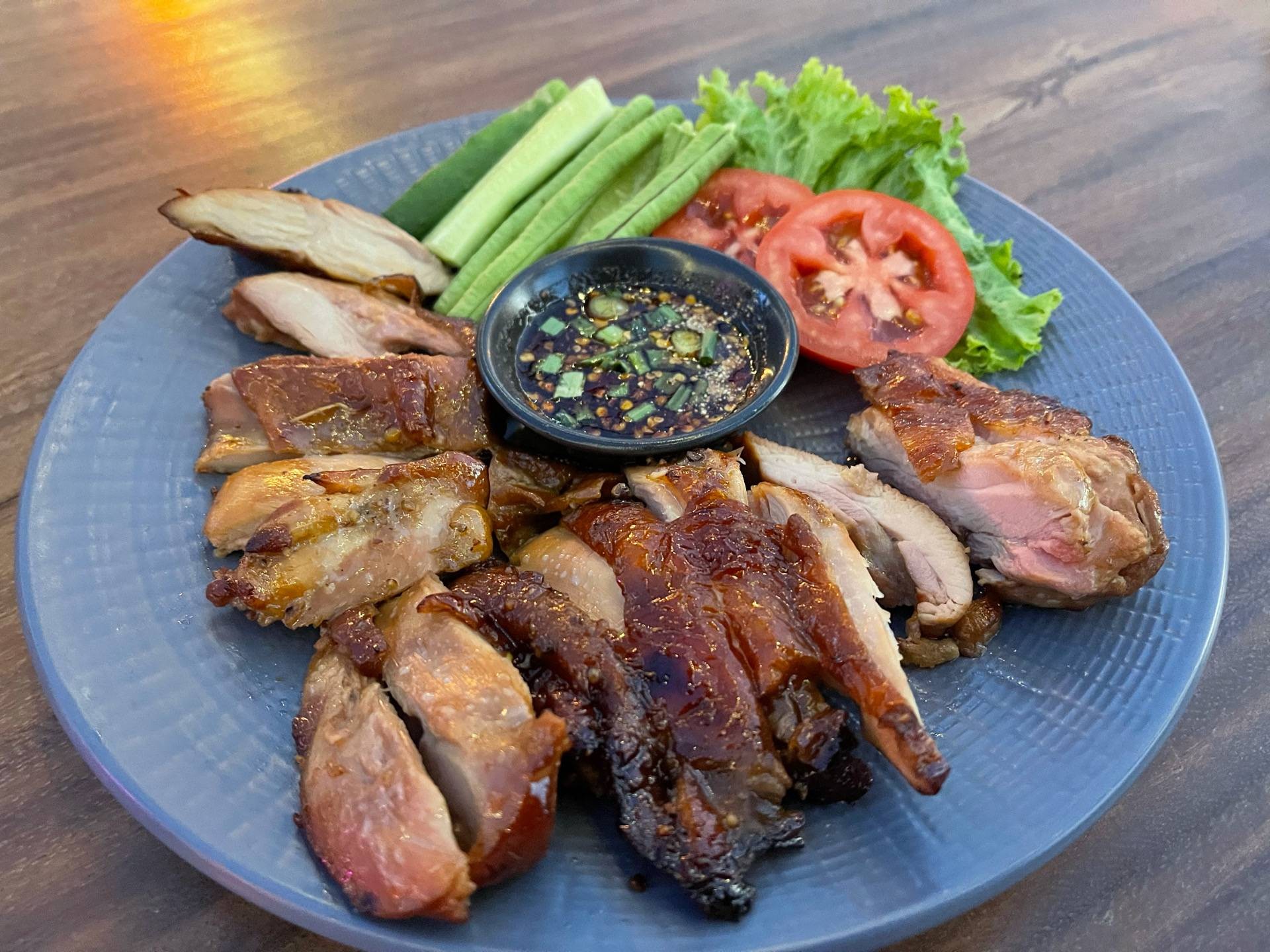 รีวิว Laloy Bar - ร้านบาร์เบียร์ อยู่บน rooftop บรรยากาศดี แต่อาหารไม่เท่าไร แต่ตนคนเบียร์แนะนำ ...