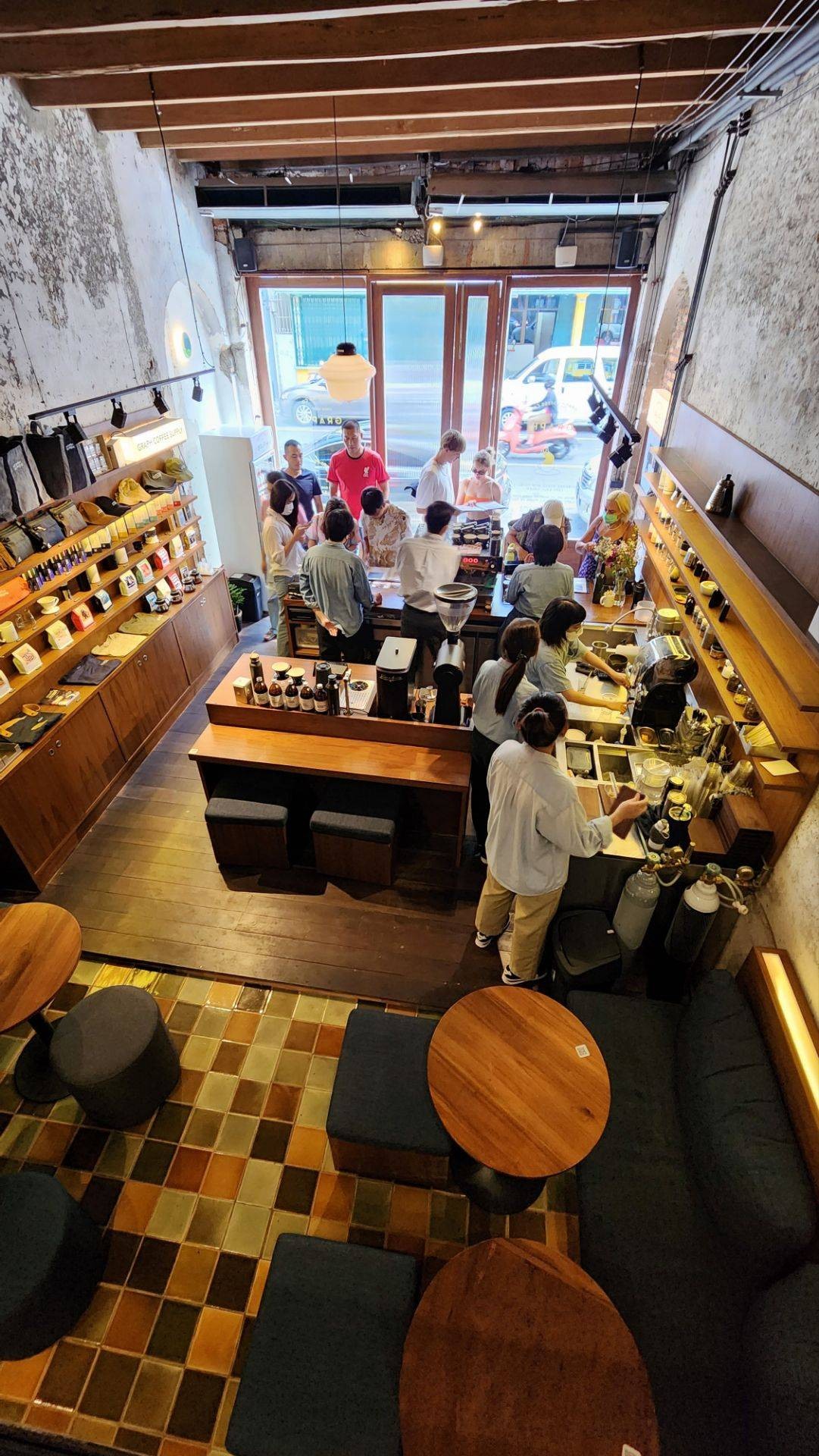 ร้าน GRAPH PHUKET | รีวิวร้านอาหาร - Wongnai