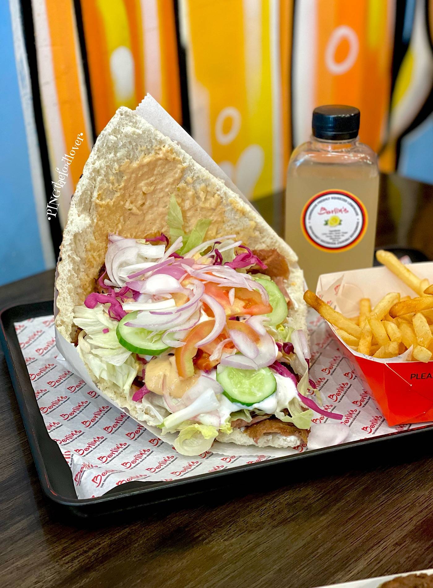 Doner Kebab Beef เคบับเนื้อวัว Sandwich Large • Doner Kebab ที่เสิร์ฟ ...