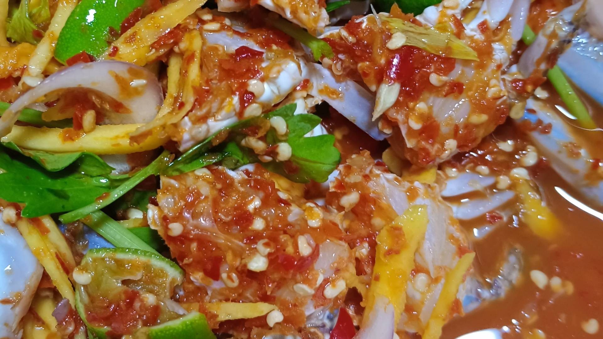 ยำปูม้า4ตัว100 - สั่งอาหารเดลิเวอรี | Wongnai x LINE MAN