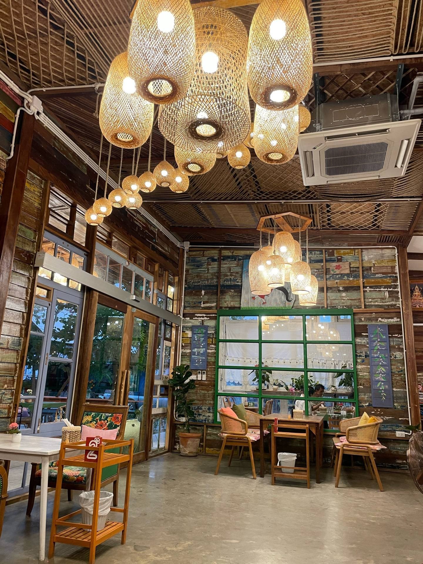 รูป Chaba Chabai Cafe ลำลูกกา