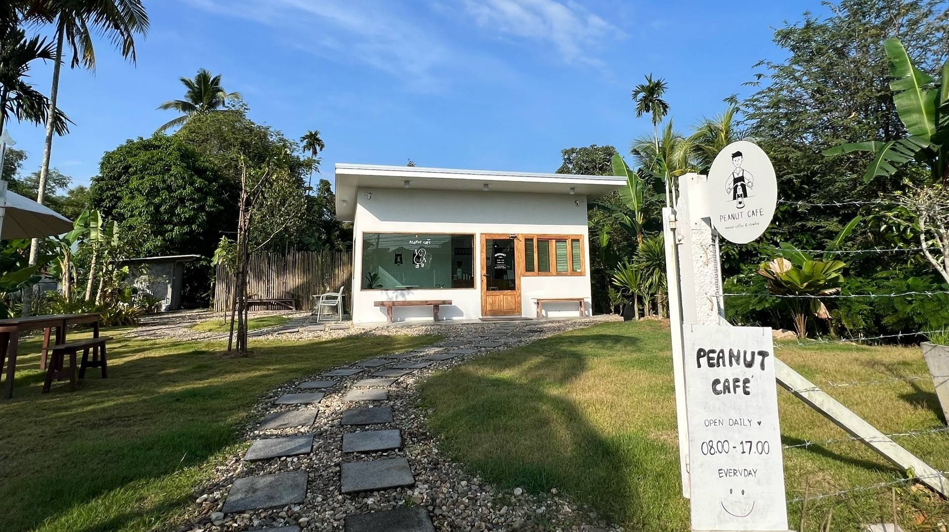 ร้าน Peanut Cafe - พีหนัด NST | รีวิวร้านอาหาร