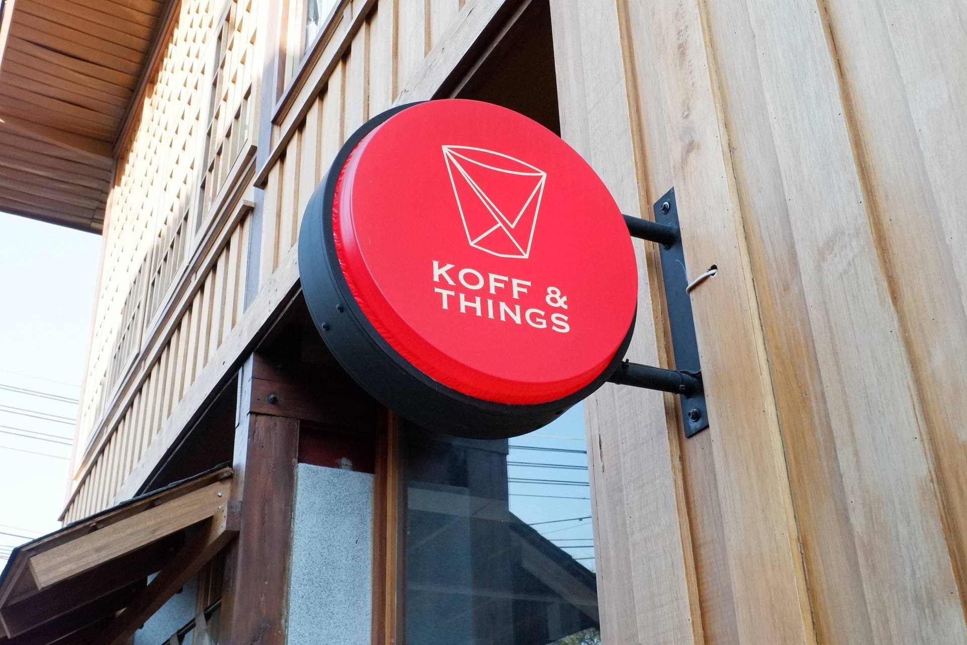 รีวิว Koff&things - คาเฟ่สไตล์ญี่ปุ่น อบอุ่นสบายตา