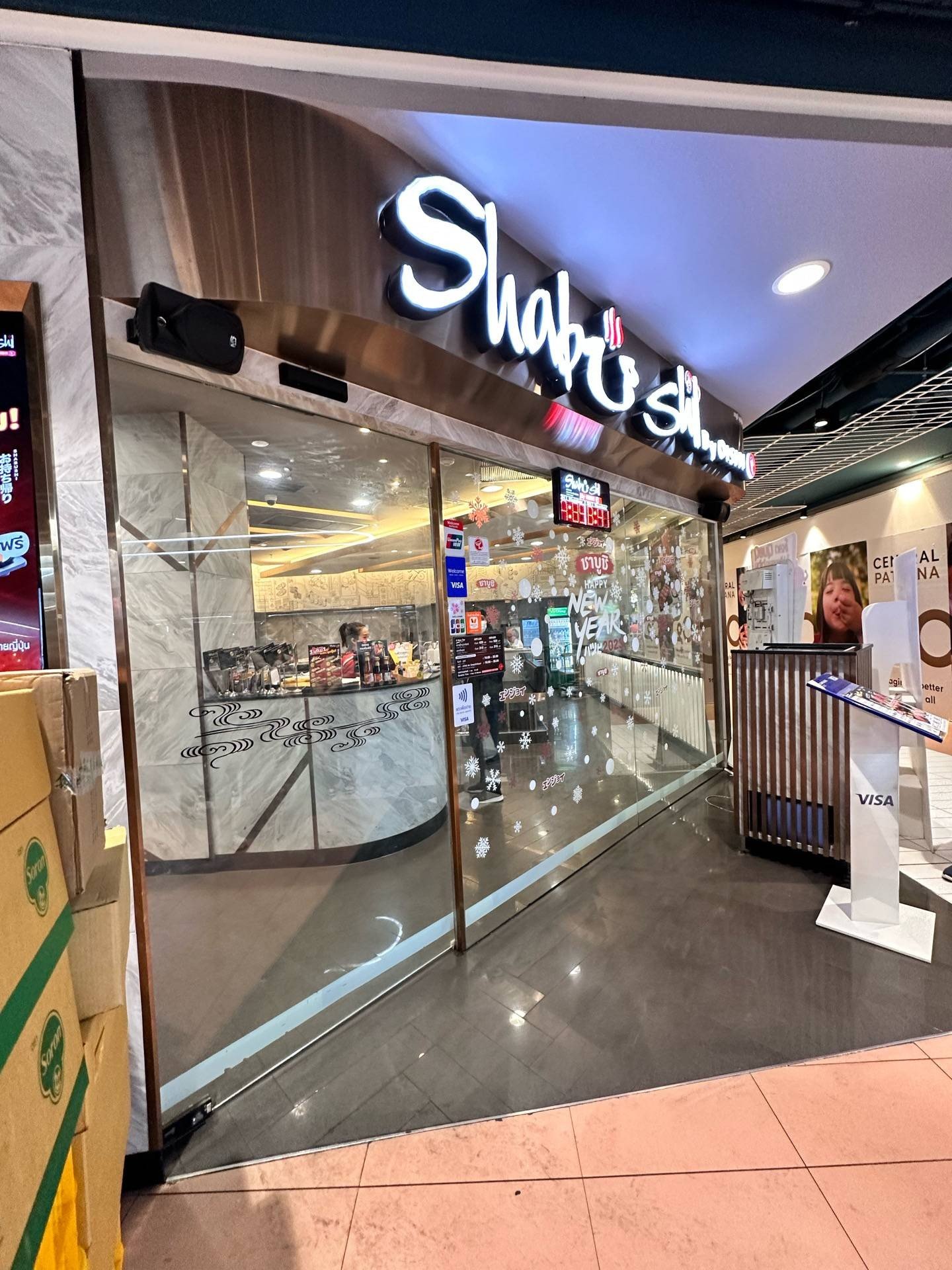 รีวิว Shabushi Central world - พนักงานน้อยมากไม่พอเก็บโต๊ะ คิวรอนาน