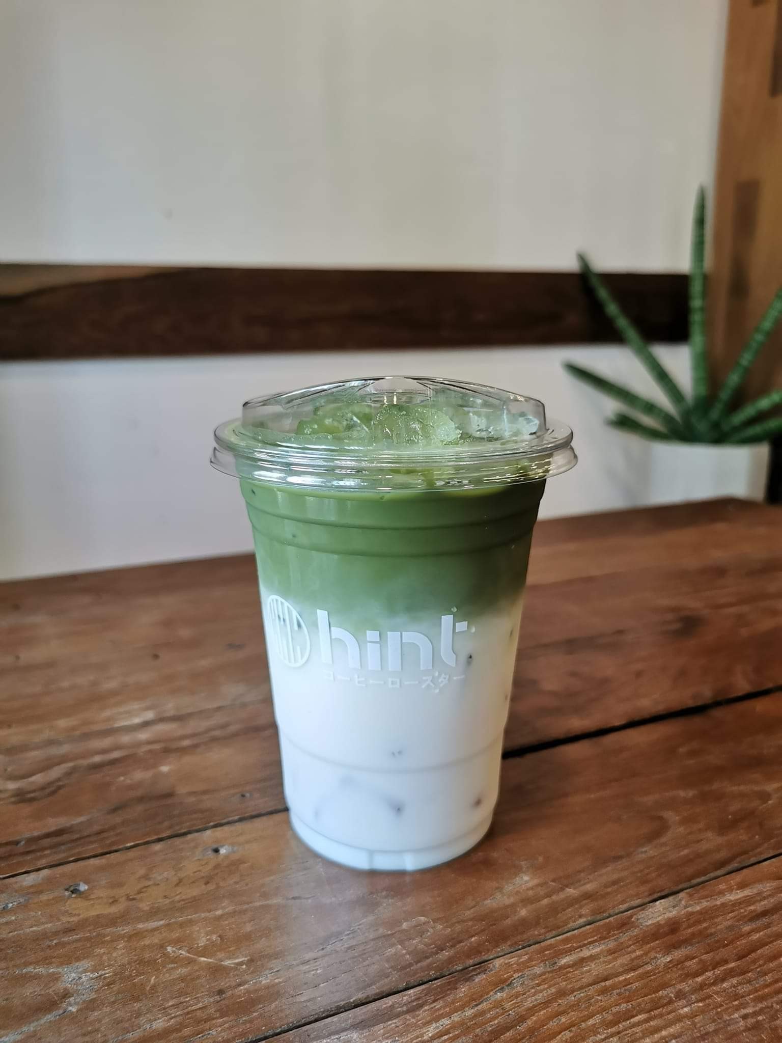 รีวิว Hint Coffee Roaster ติวานนท์ 24 - บราวนี่ที่สั่งก็อร่อย ...