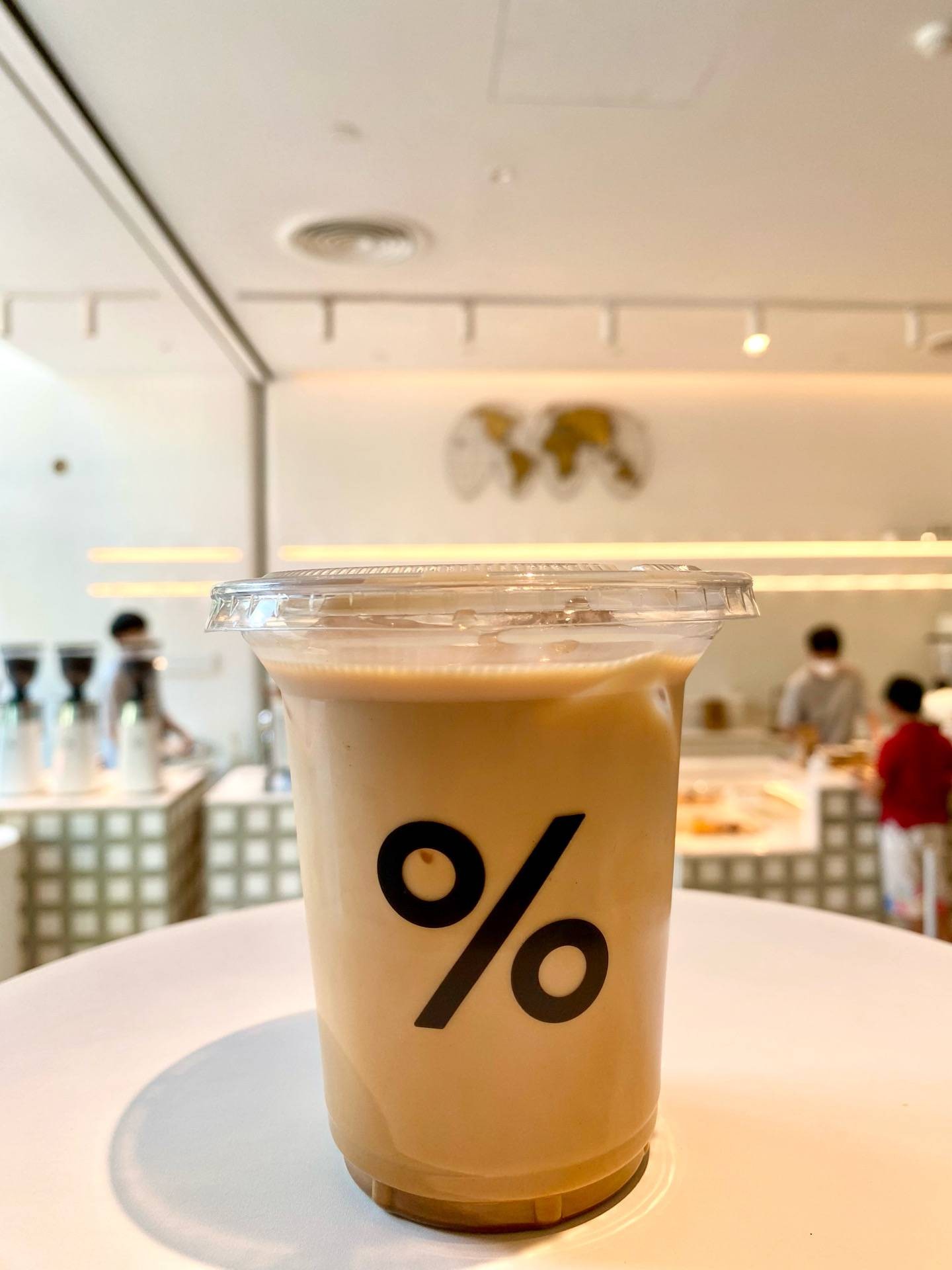 รีวิว % Arabica Central World - Iced Spanish Latte - Wongnai